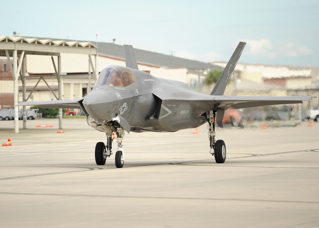 F-35 Lightning II has first operational air-to-air missile fire