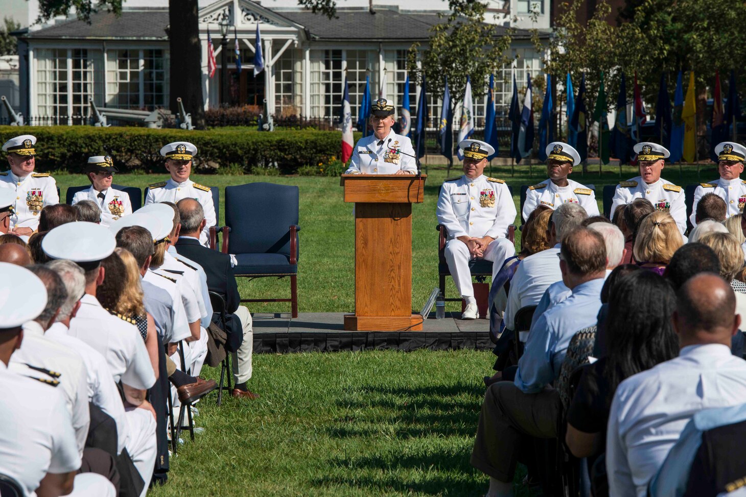 Navy Holds 10-Star Retirement Ceremony at Washington Navy Yard > United ...