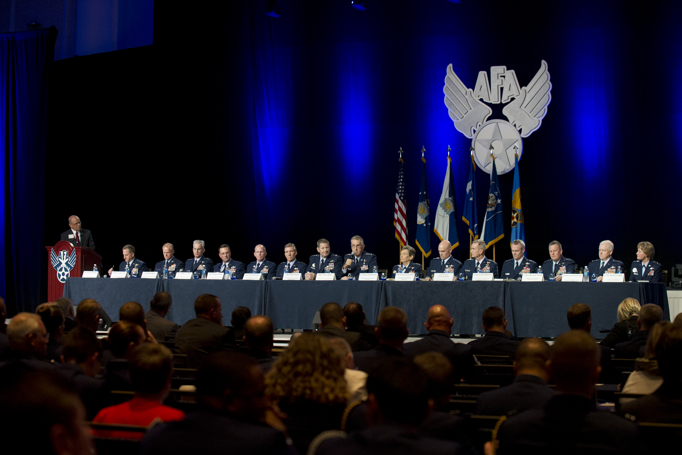 Reserve commander discusses shaping the force for the future > 307th ...