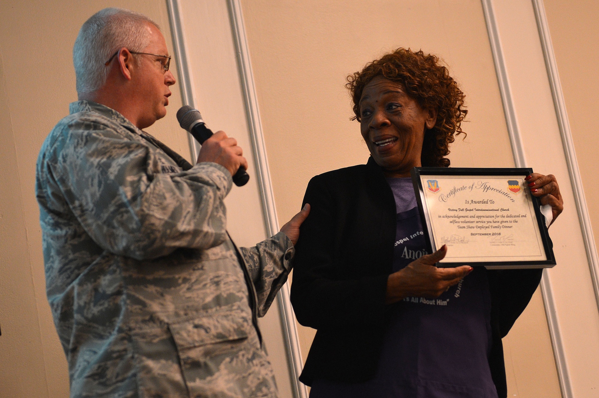 Families of deployed Airmen gather > Shaw Air Force Base > Article Display