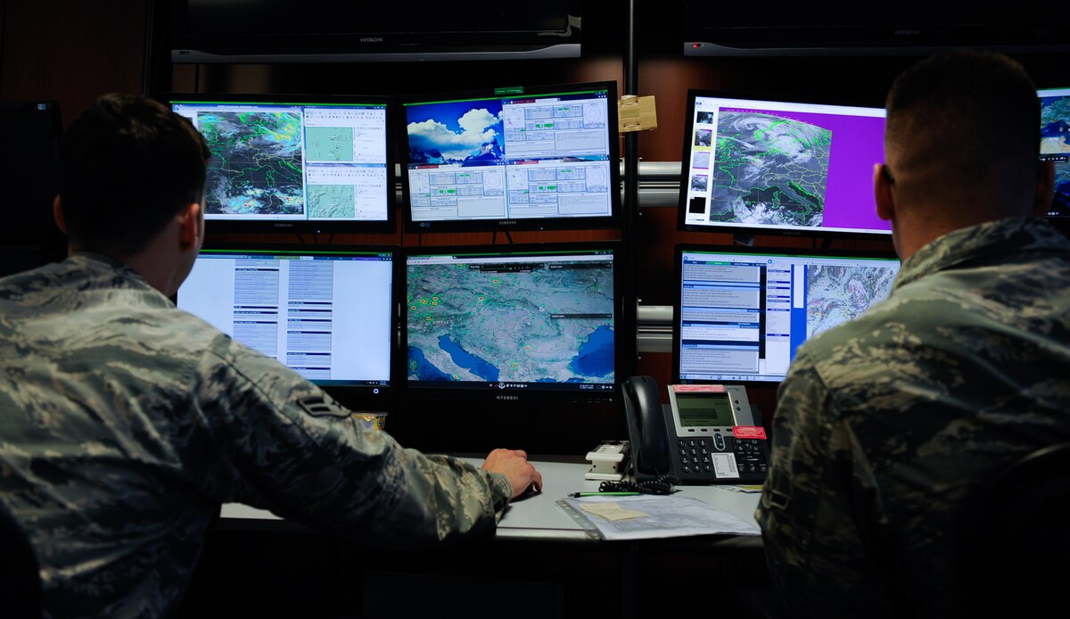 21st OWS watches the skies > Royal Air Force Mildenhall > RAF ...