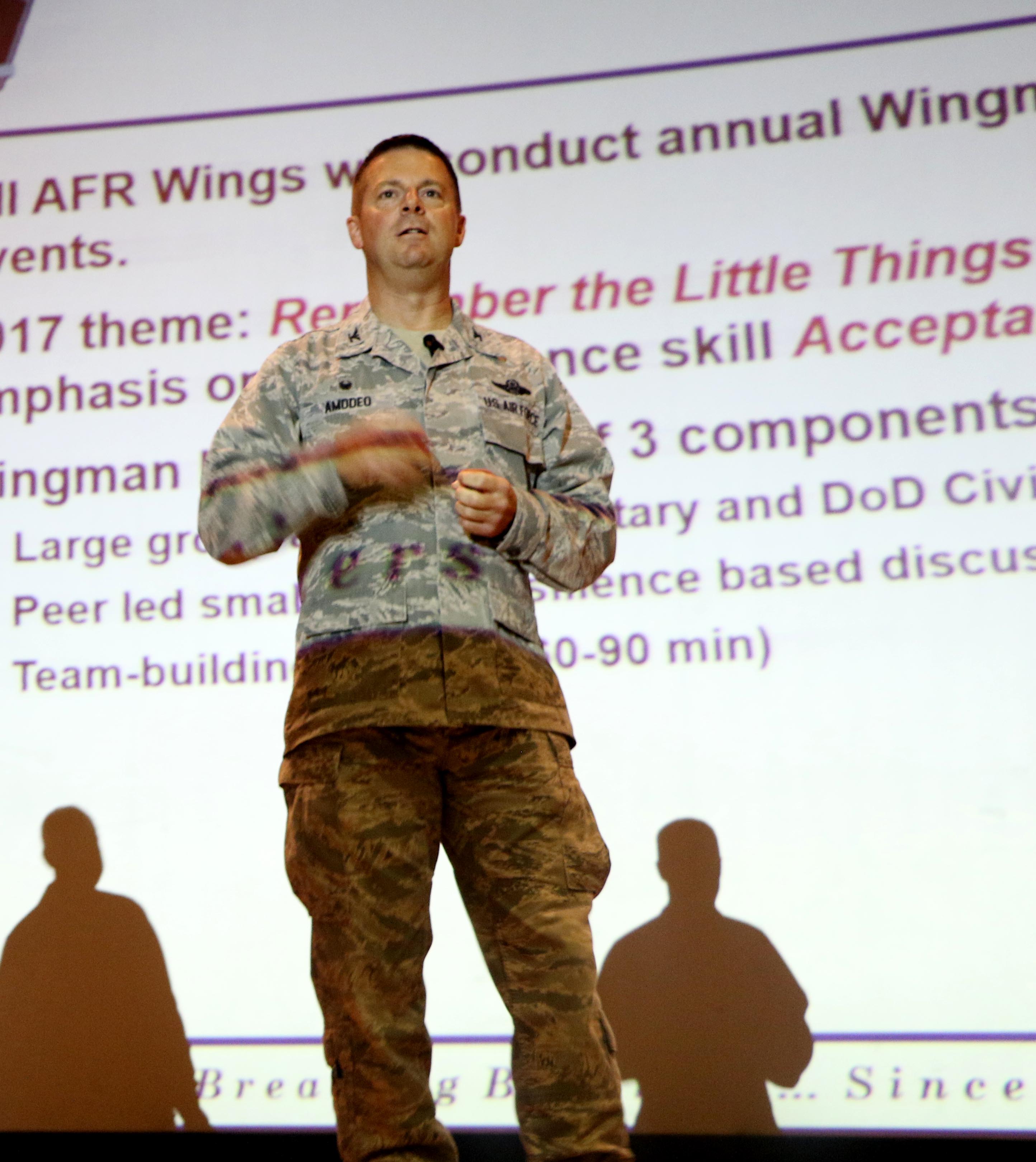 927th ARW Commander’s Call Gets High Tech > 927th Air Refueling Wing ...