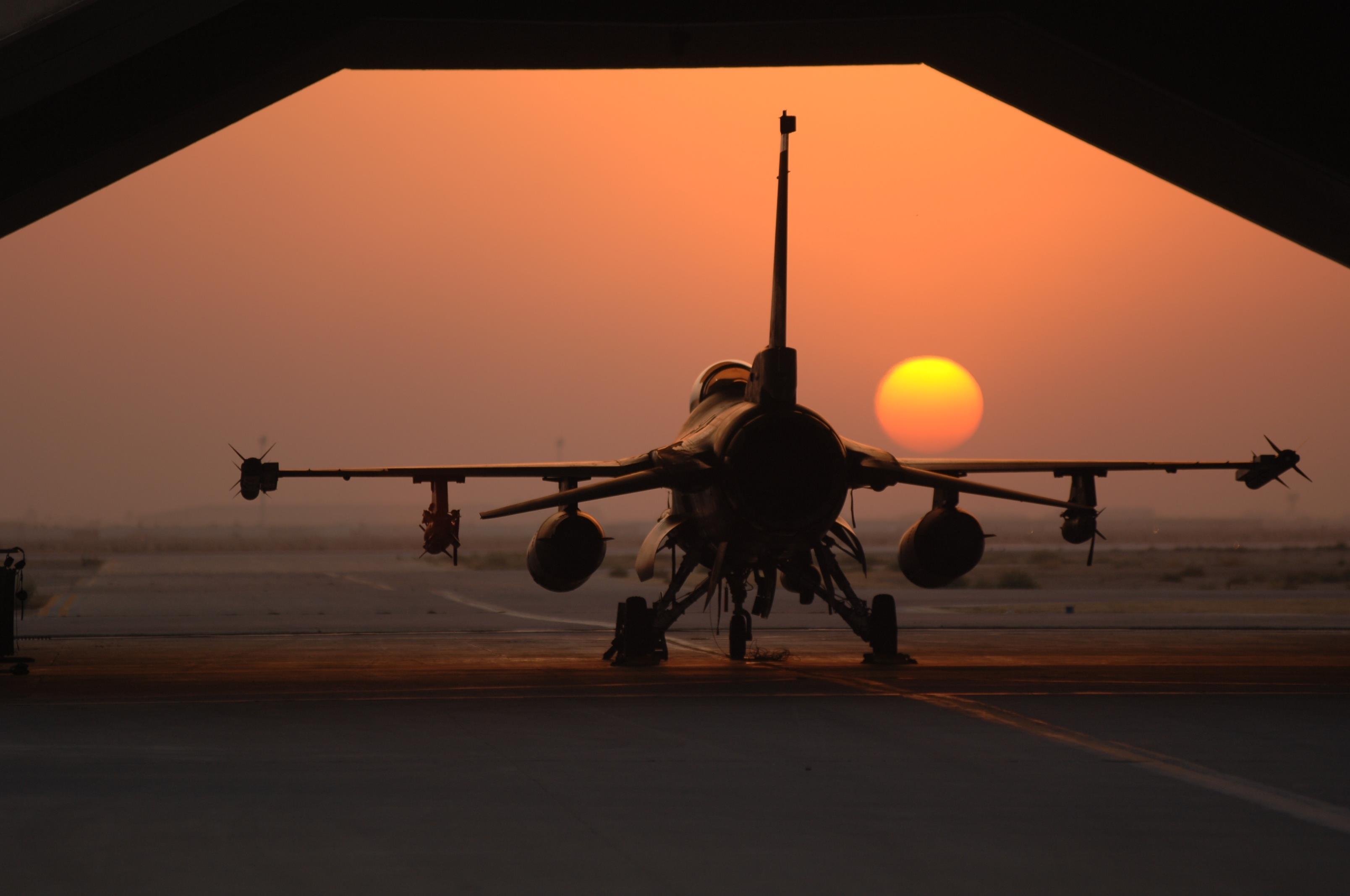 Executing the mission > Homestead Air Reserve Base > Article Display