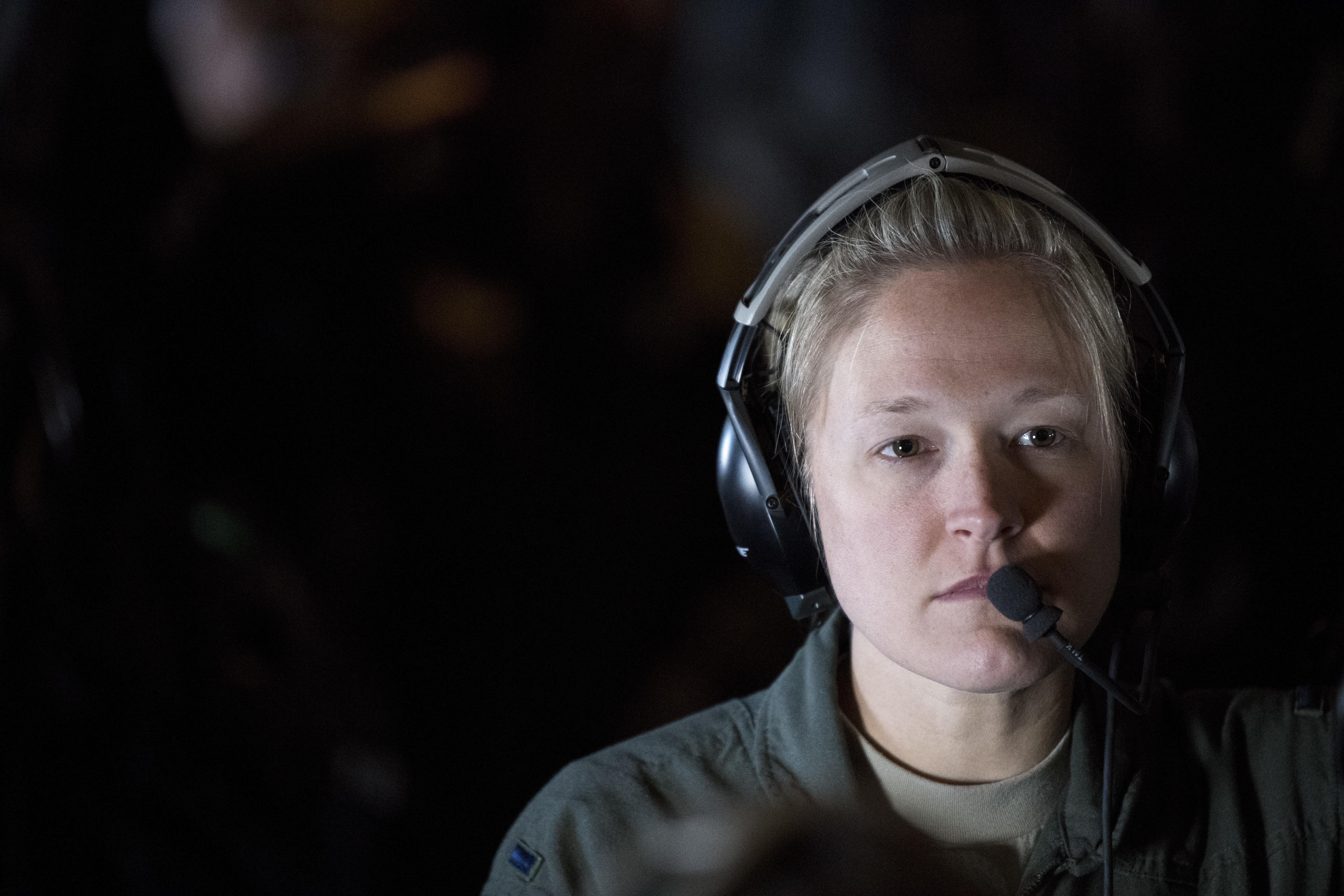 167th Aeromedical Evacuation Squadron conducts in-flight medical training