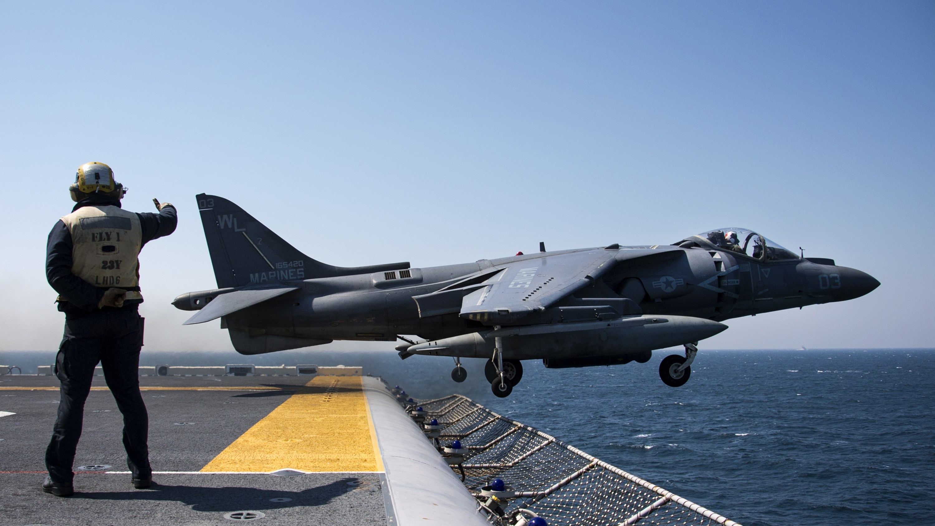 VMA 311 Harriers depart USS Bonhomme Richard