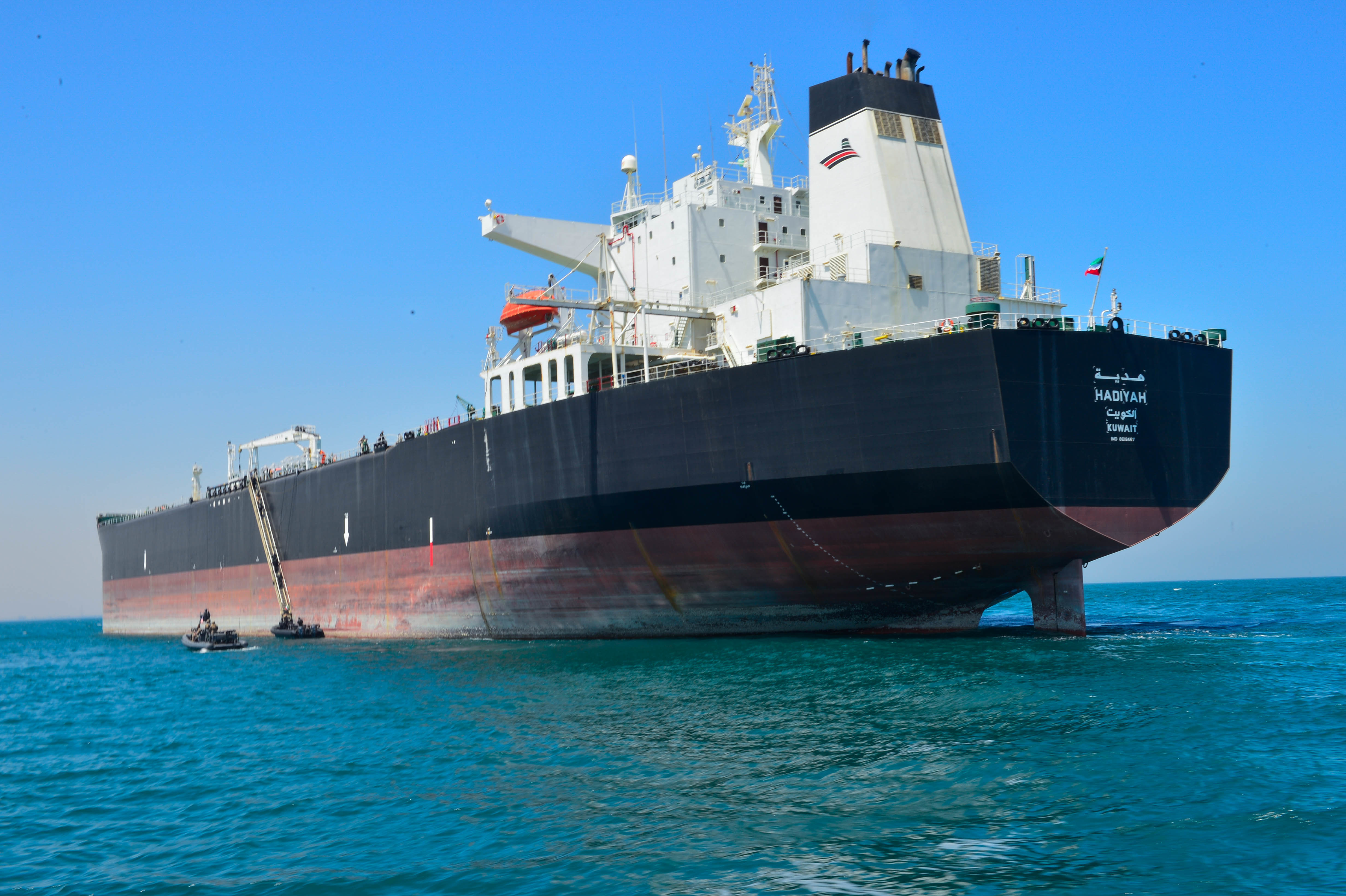Elite Special Forces from GCC and U.S. simulate a raid on hijacked tanker