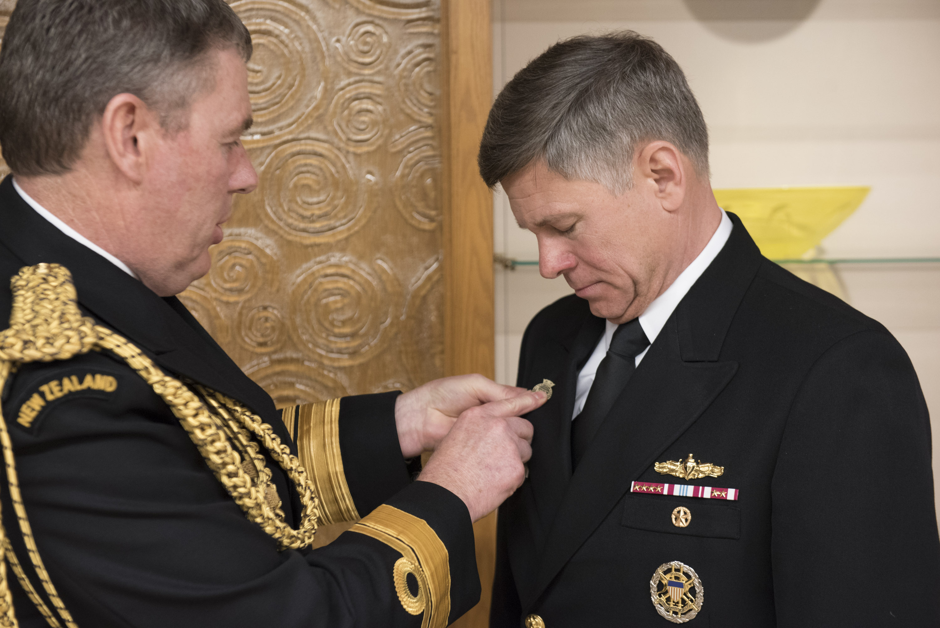 Rear Adm. Loeblein Receives New Zealand Chief of Navy Commendation ...