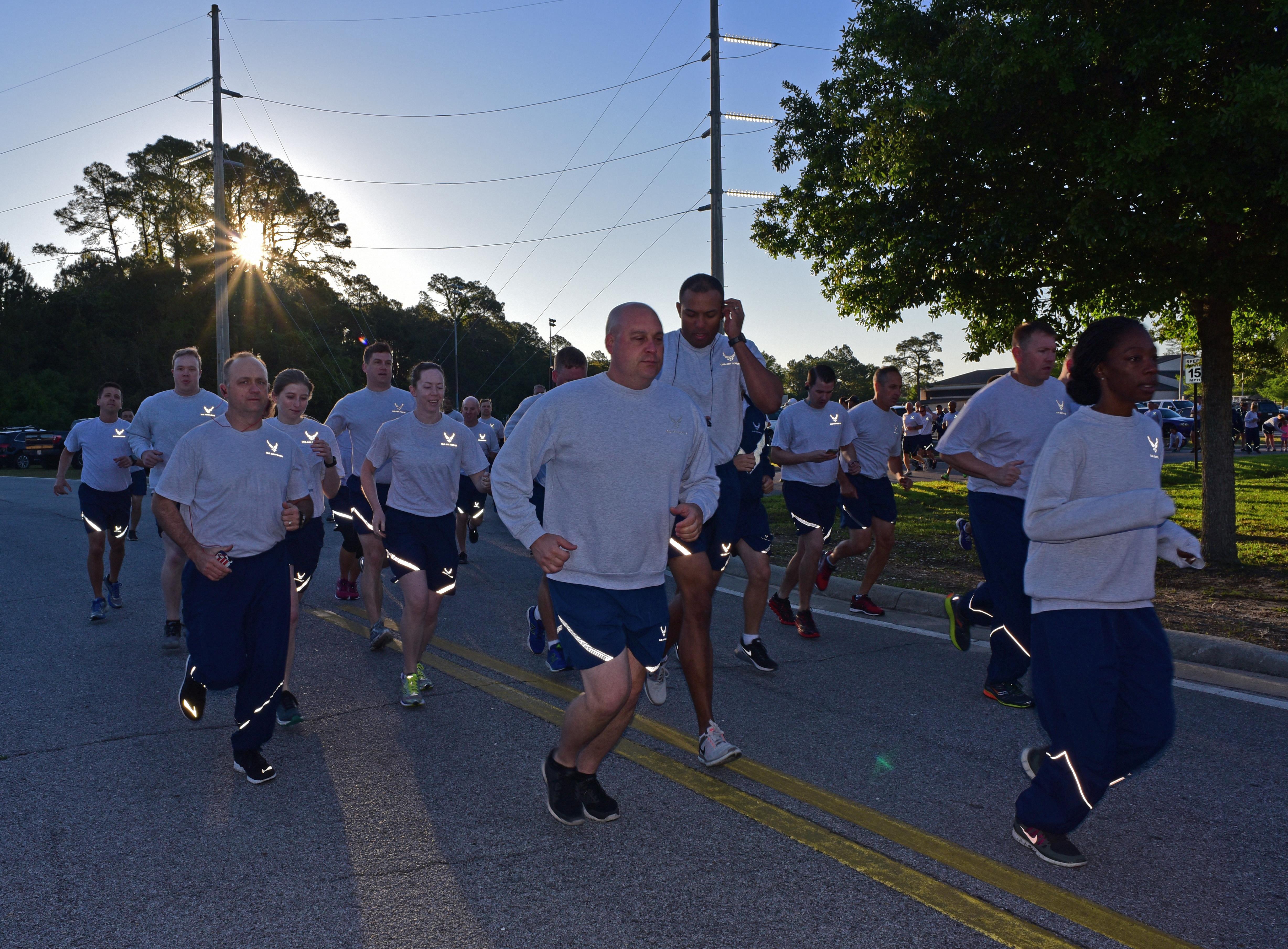 HQ AFSOC staff runs 5K > Air Force Special Operations Command > Article ...