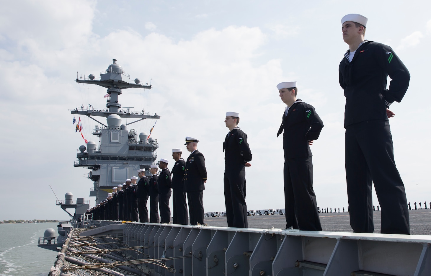 Navy Announces Effort to Modernize its Performance Evaluation System ...