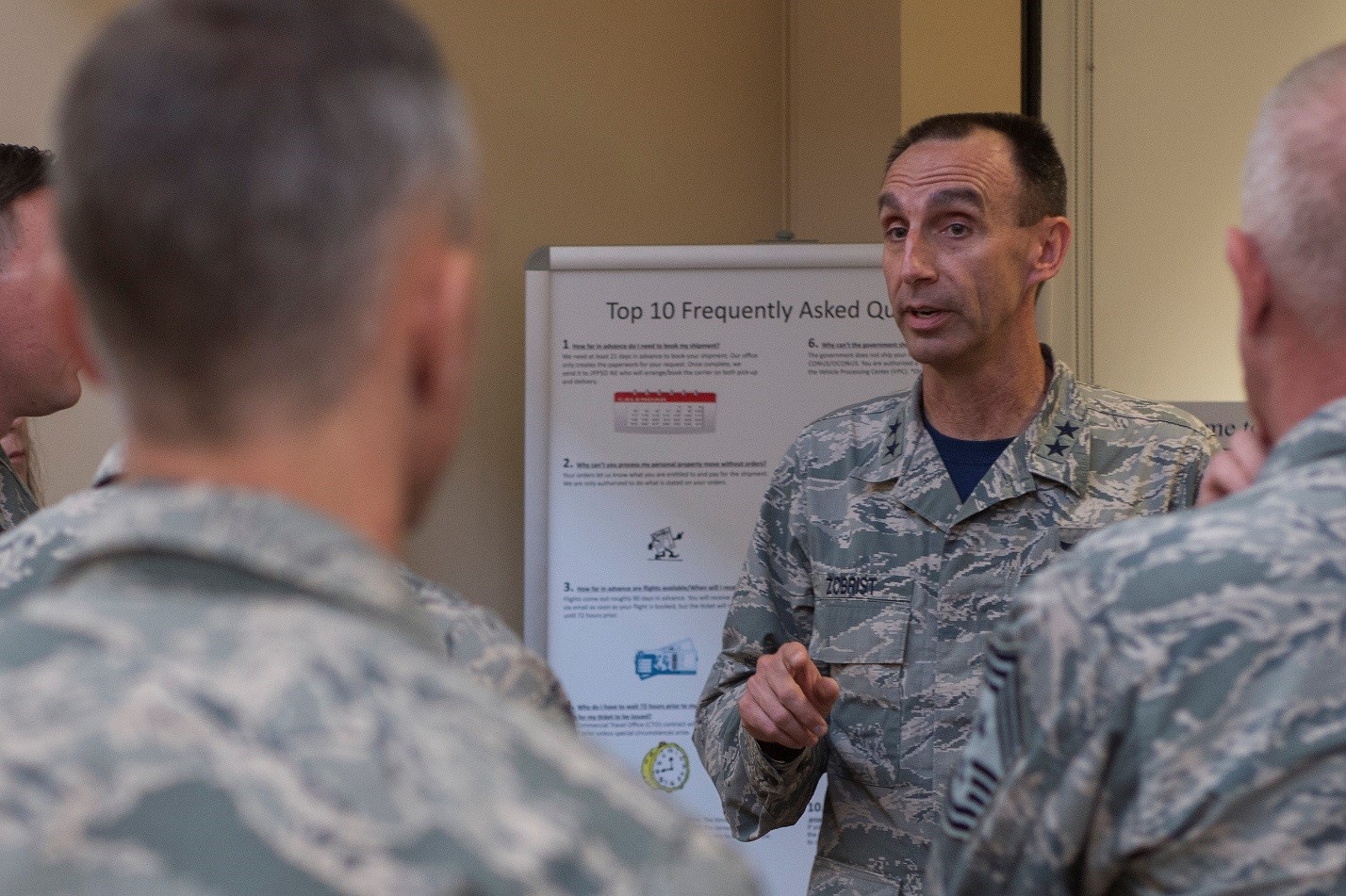9th AF commander visits 20th FW > Shaw Air Force Base > Article Display