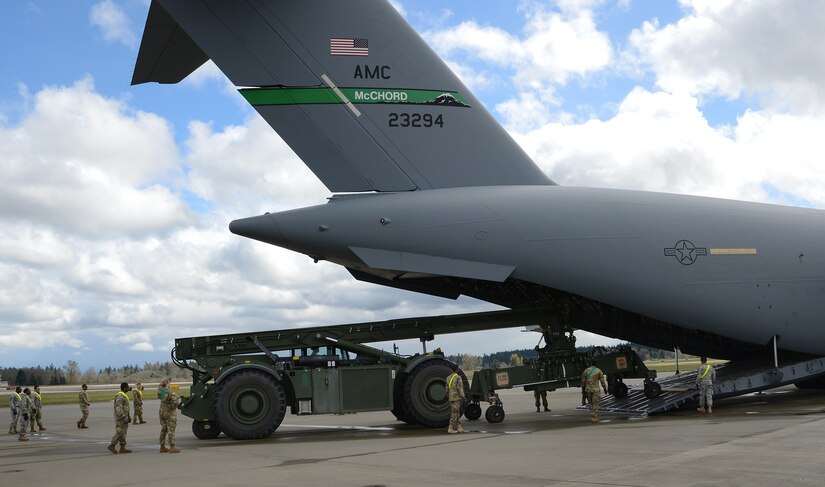 JBLM Airmen and Soldiers train for the unexpected > Team McChord ...