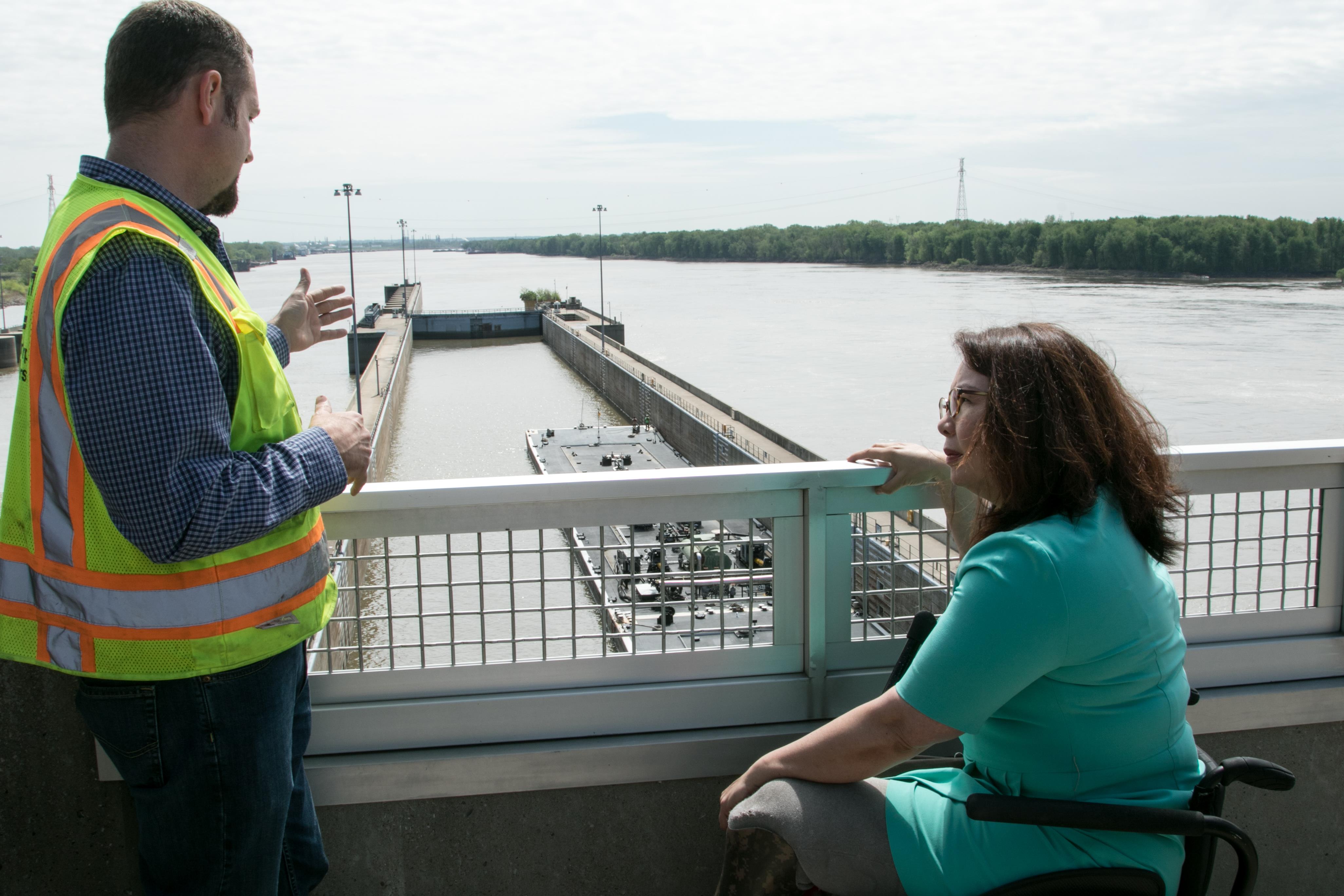Sen. Duckworth visits Mel Price