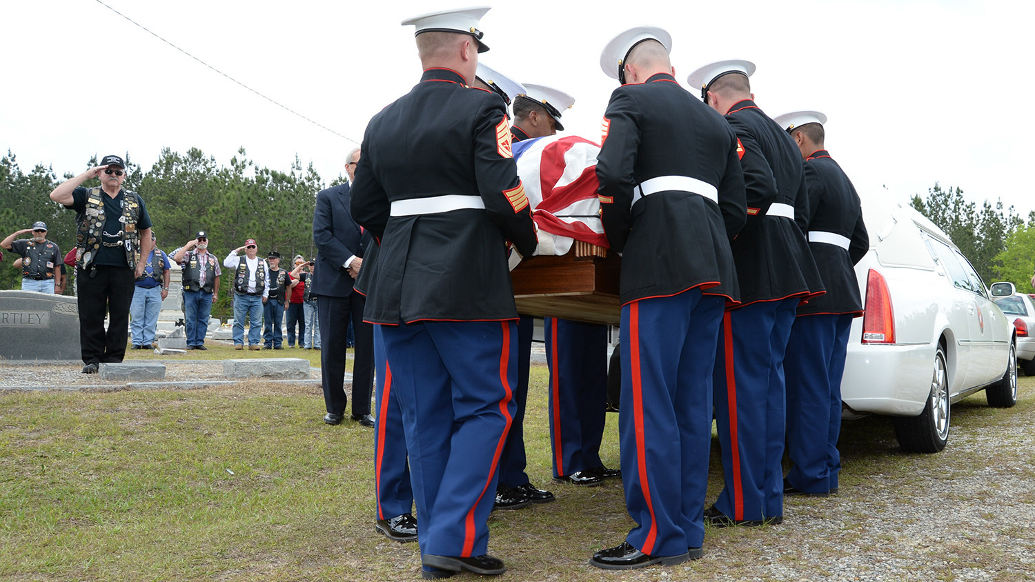 Marine recalls experience escorting fallen WWII vet home