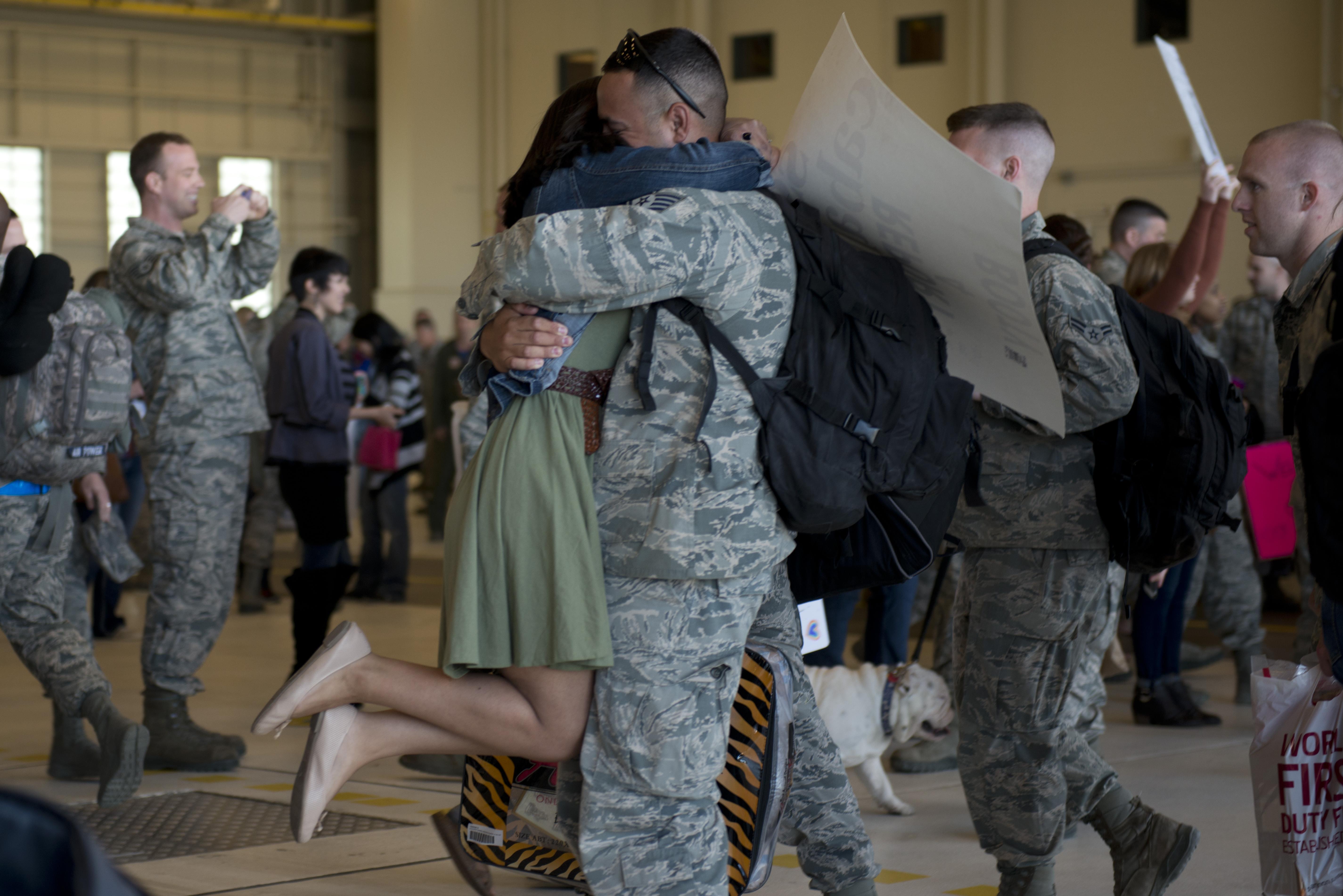 525th Fighter Squadron returns home > Joint Base Elmendorf-Richardson ...
