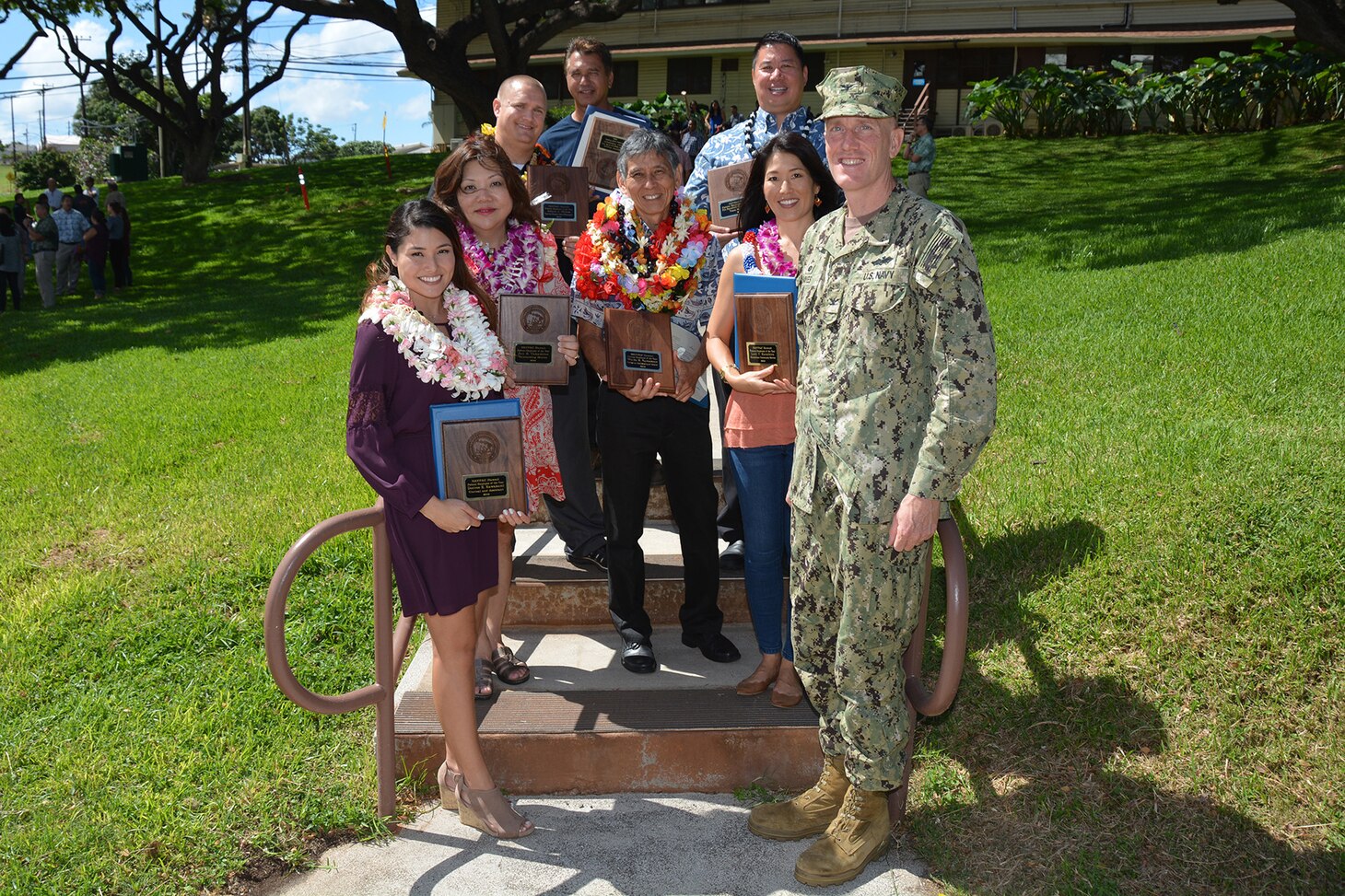 NAVFAC Hawaii Honors 2017 Employees of the Year > United States Navy ...