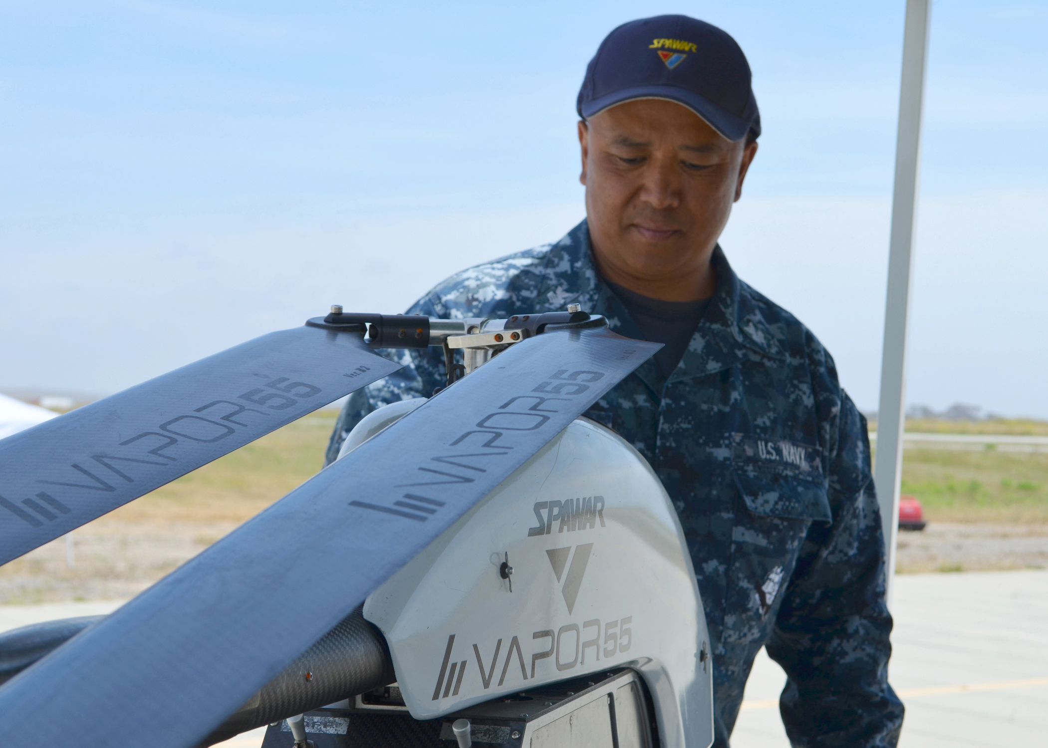 SPAWAR Reservists Bring 'Vapor' to New Heights > United States Navy ...