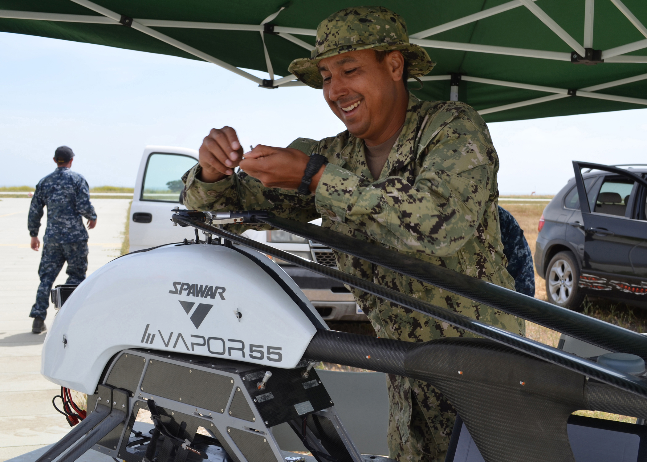 SPAWAR Reservists Bring 'Vapor' to New Heights > United States Navy ...