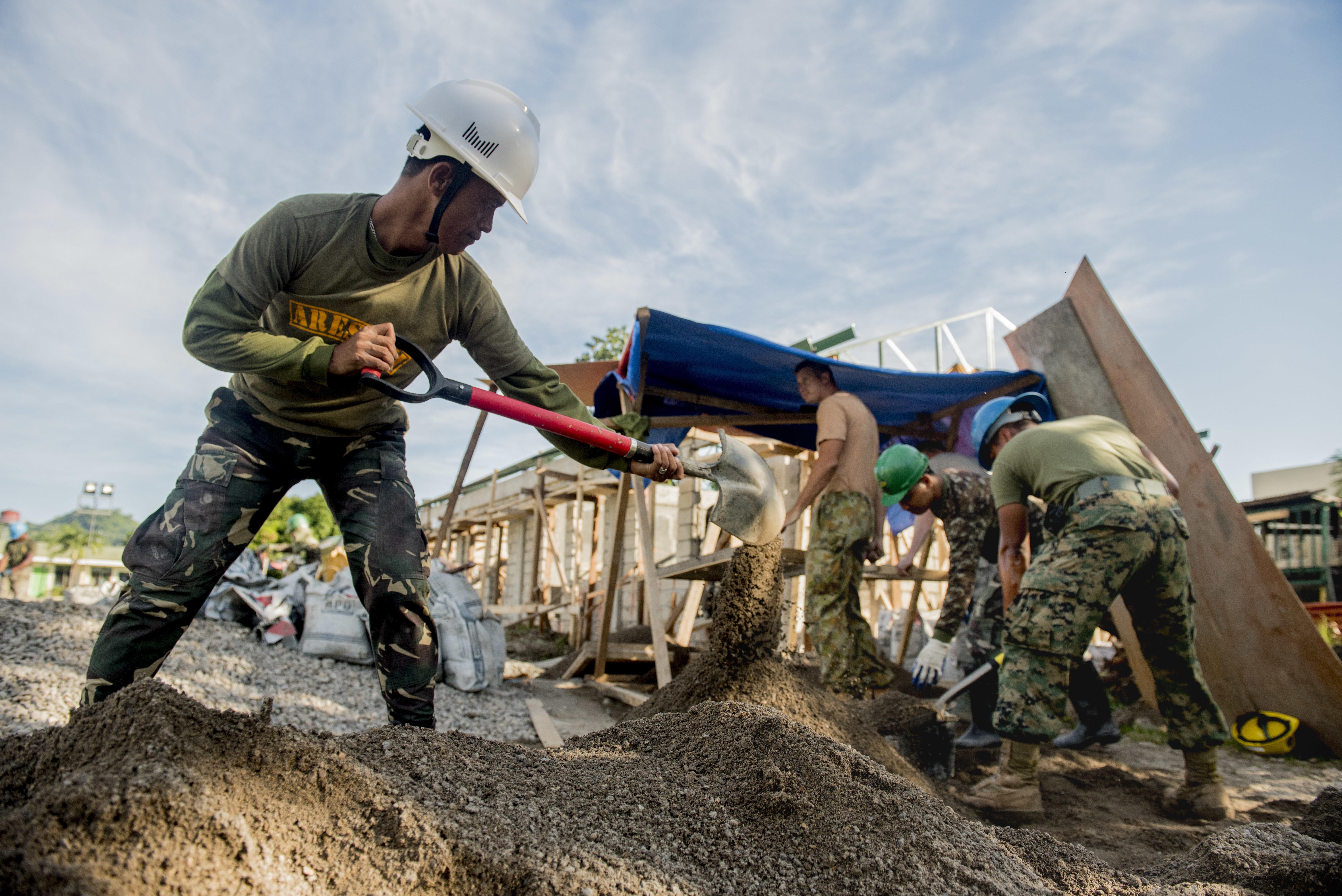Balikatan engineers build classrooms for school children