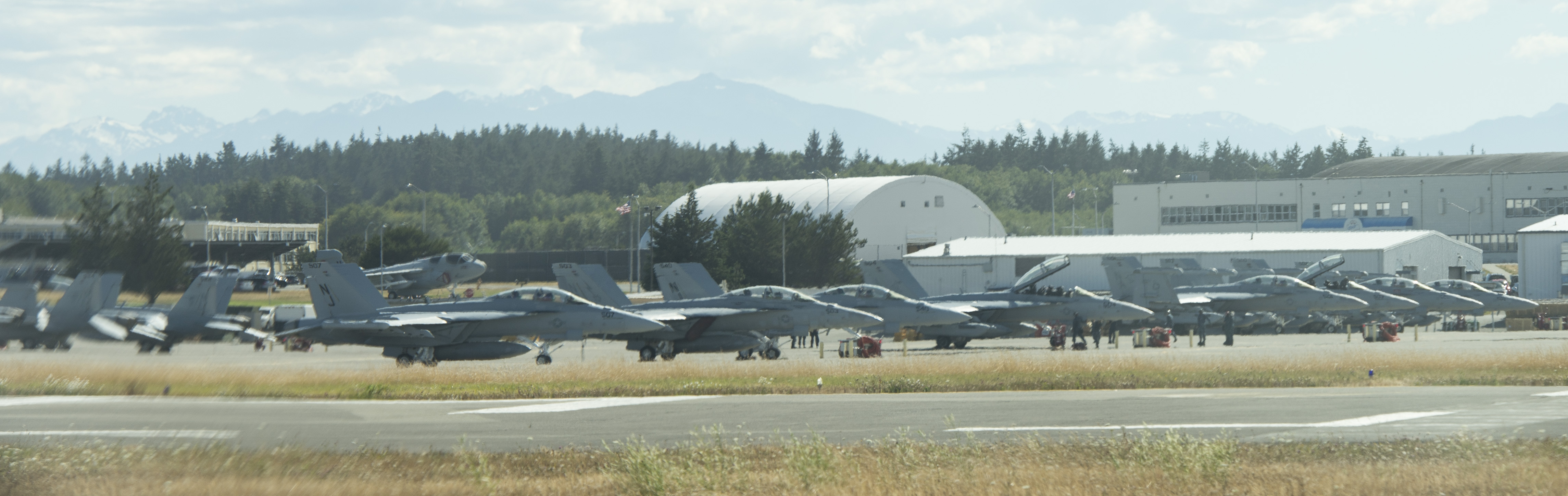 Electronic Warfare – The Wild Boars > Air Combat Command > Article Display