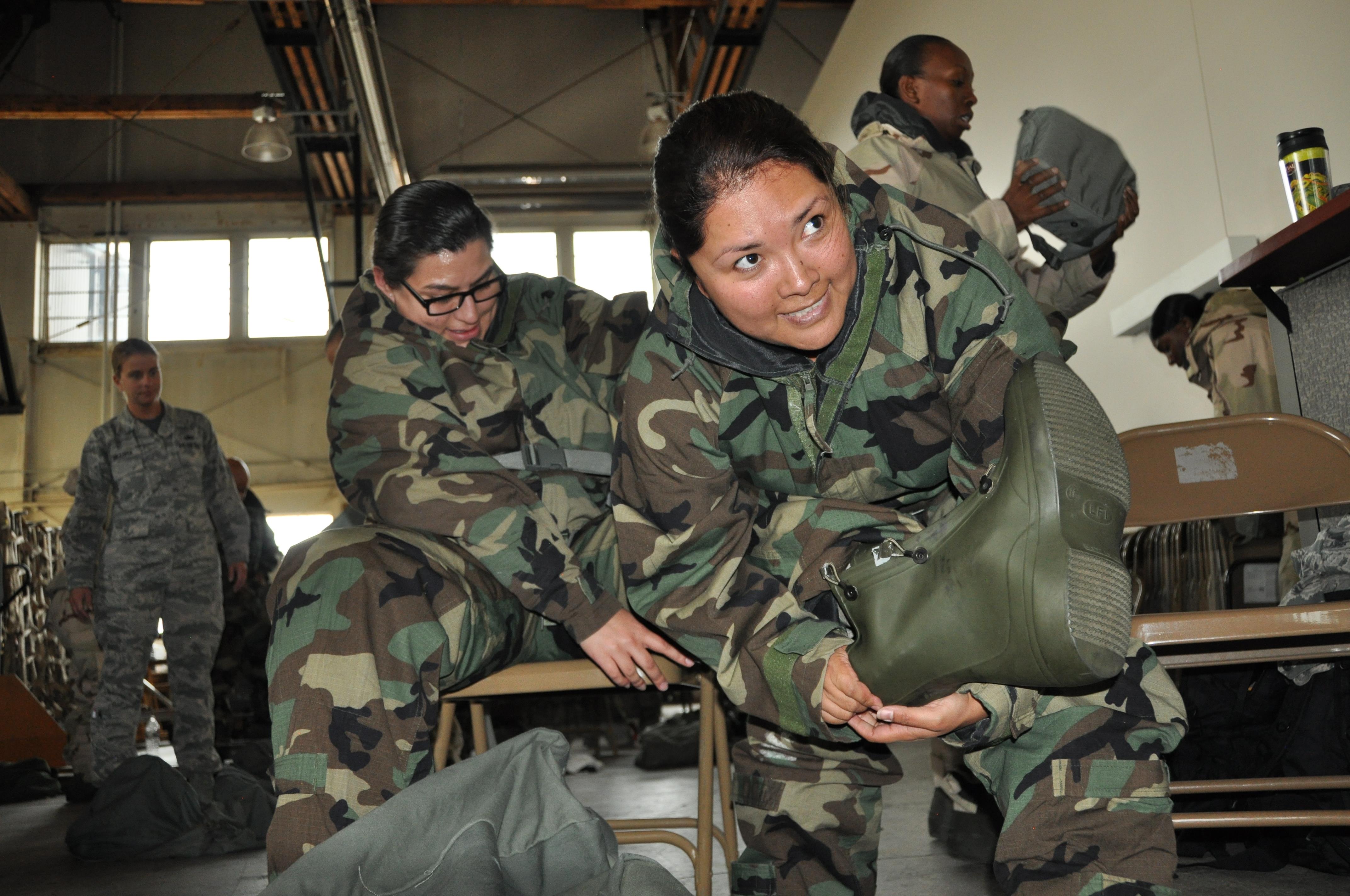 Getting ready for deployment > 302nd Airlift Wing > Article Display