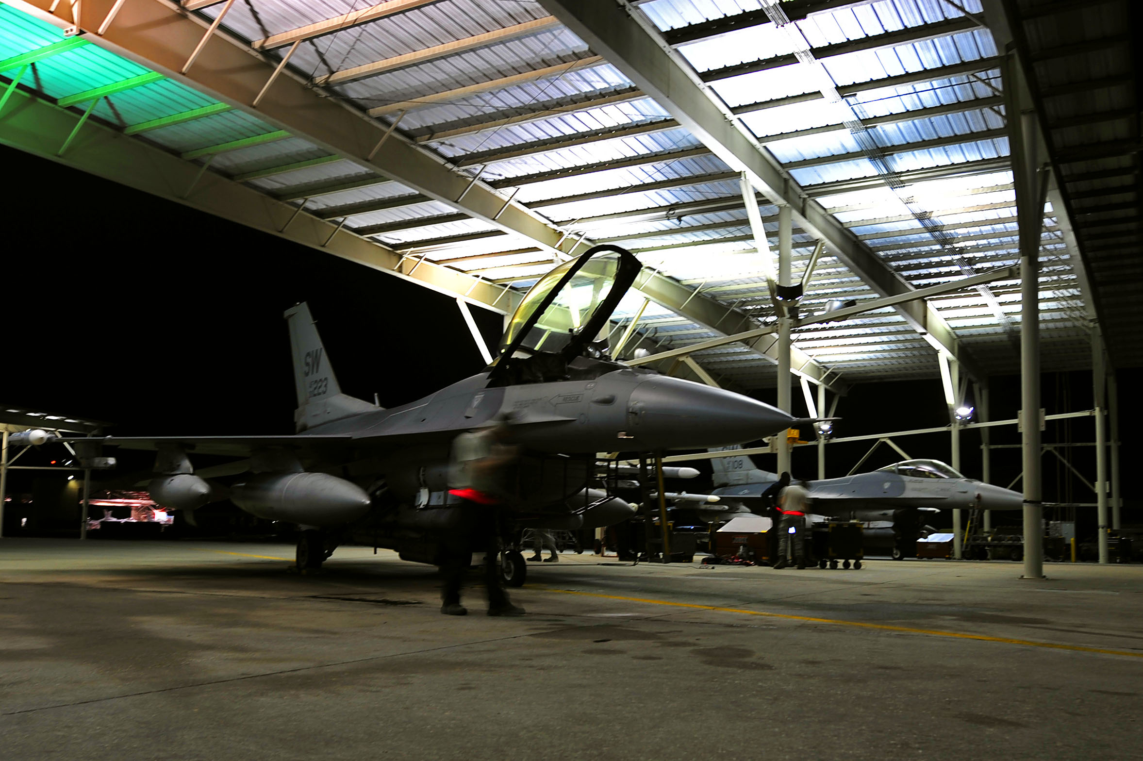 Airmen support 24-hour operations