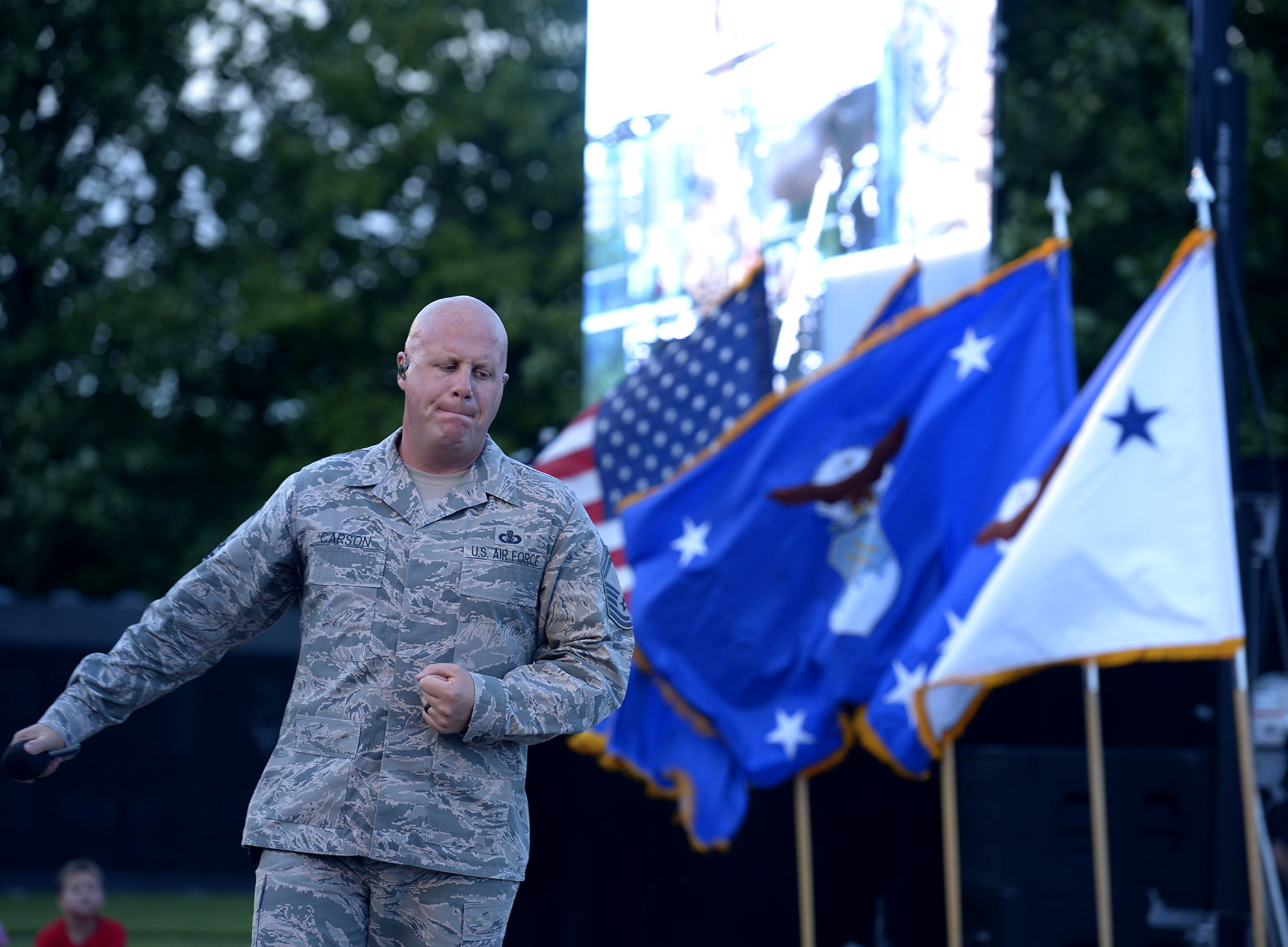 Portraits in Courage Airmen honored during concert > Air Force ...