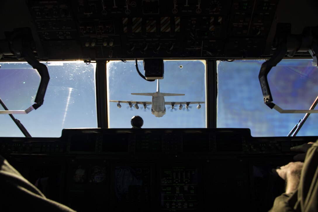 VMGR-152 arrives at Whidbey Island for unit-level training