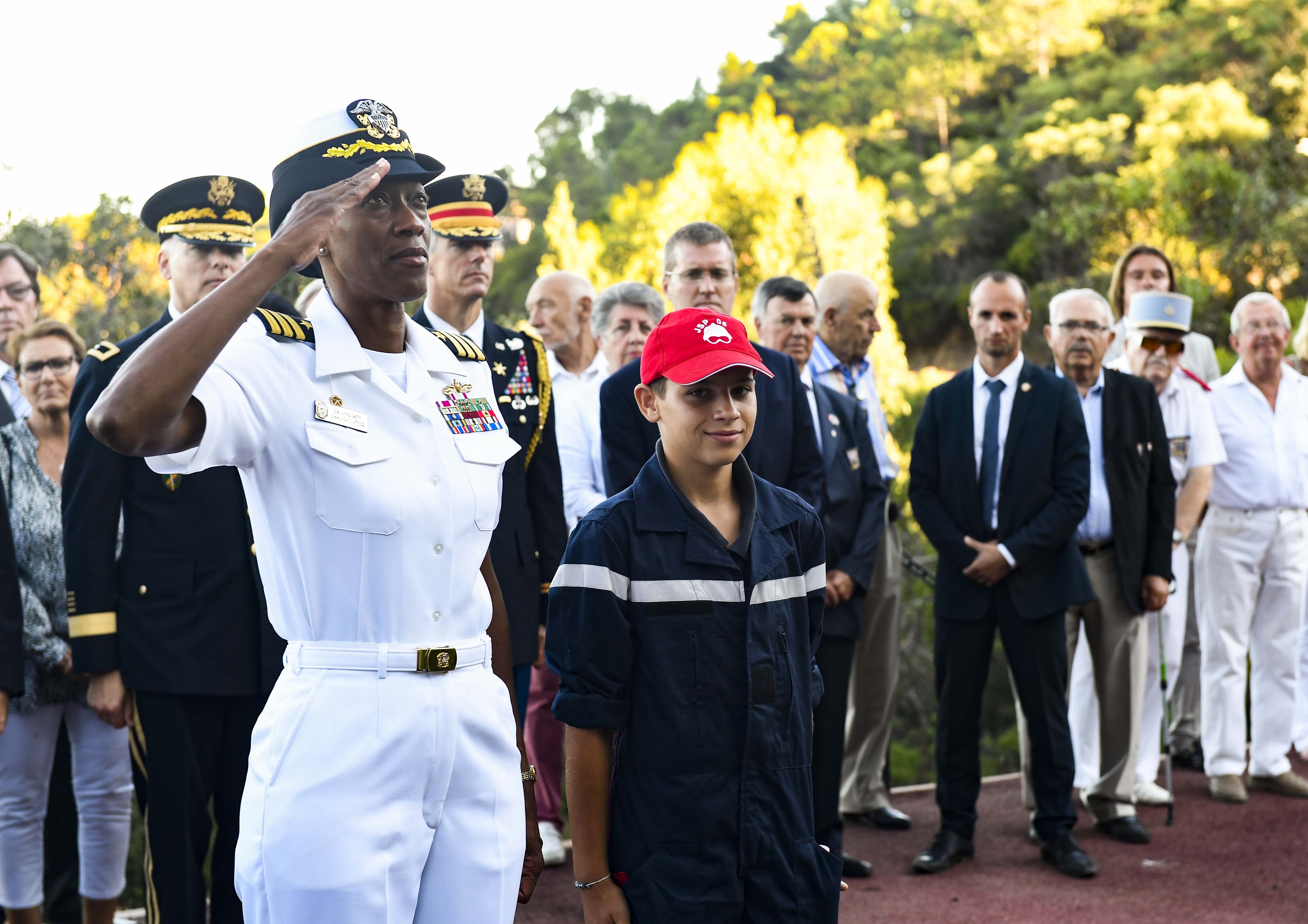 USS Oscar Austin Arrives in Theoule Sur Mer, France > United States ...