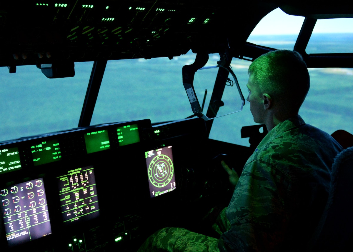 New simulator offers options for C-130J training > Air Force Life Cycle ...