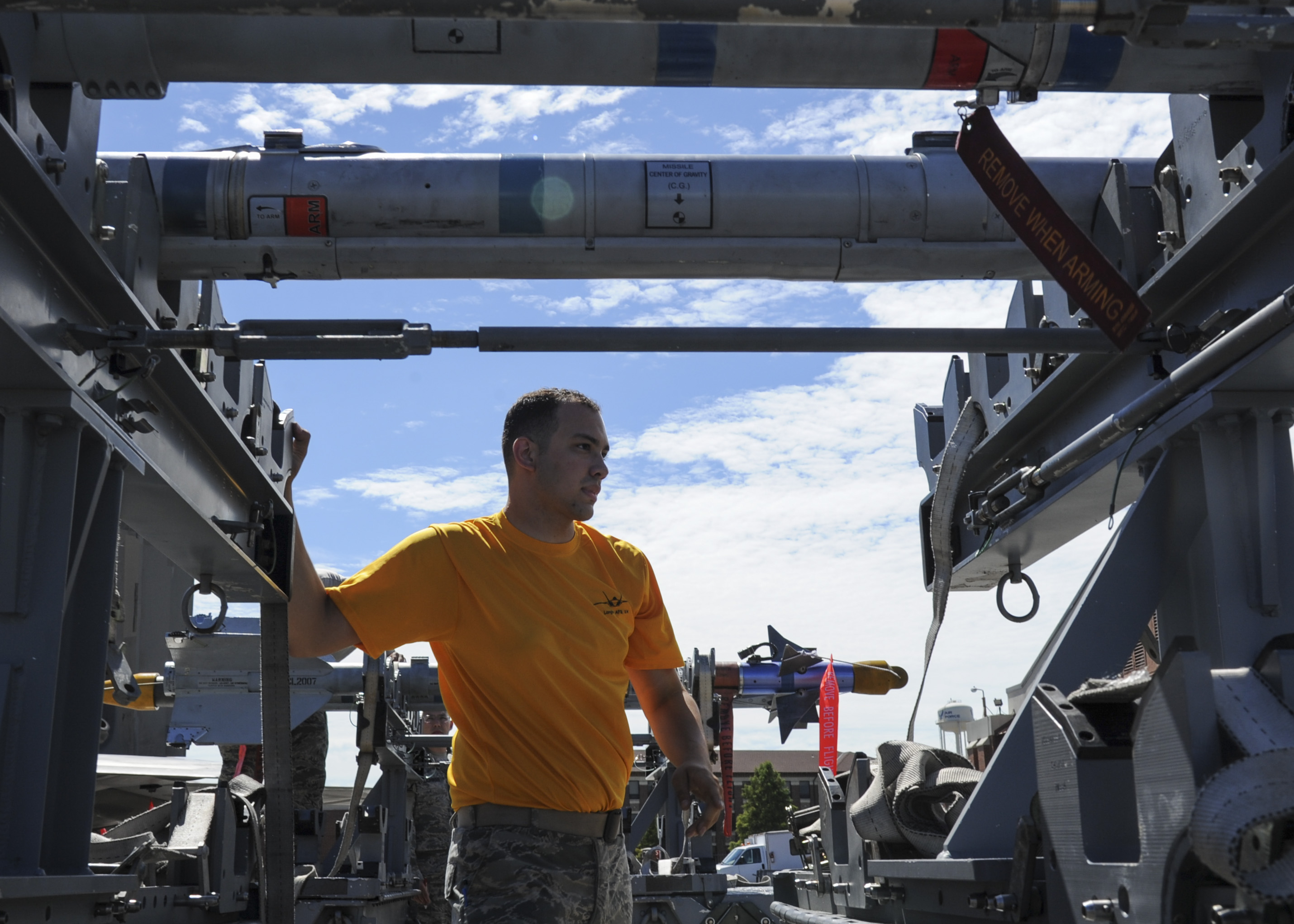 Lock and load: 94 AMU wins load competition