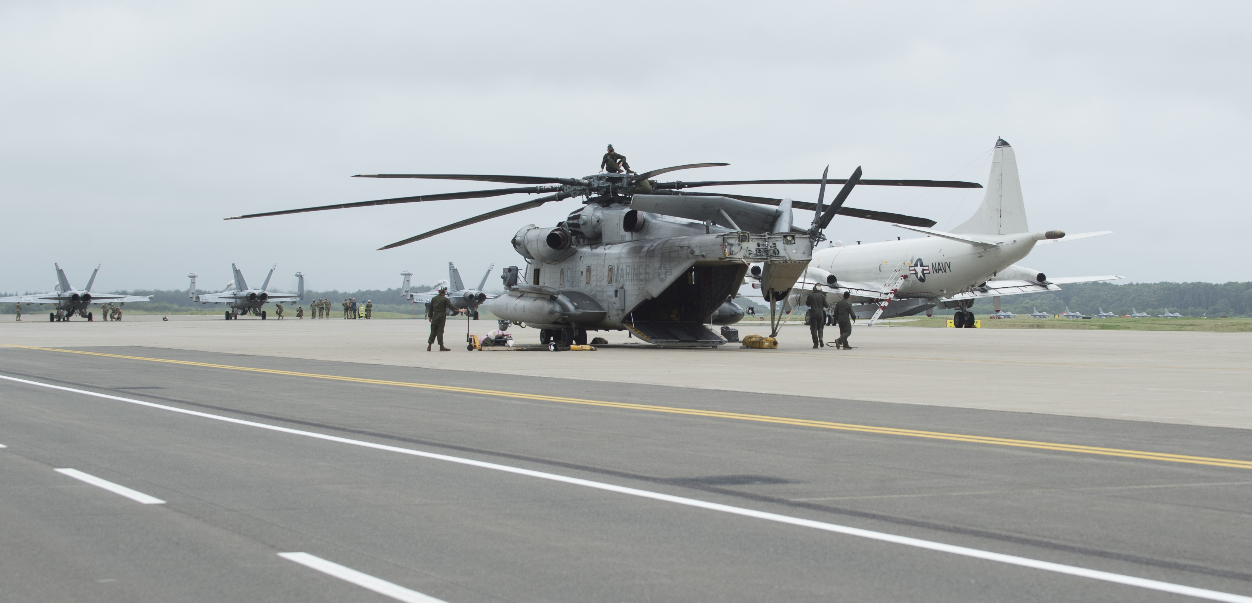Airfield management Airmen ensure takeoffs, landings > Misawa Air Base ...