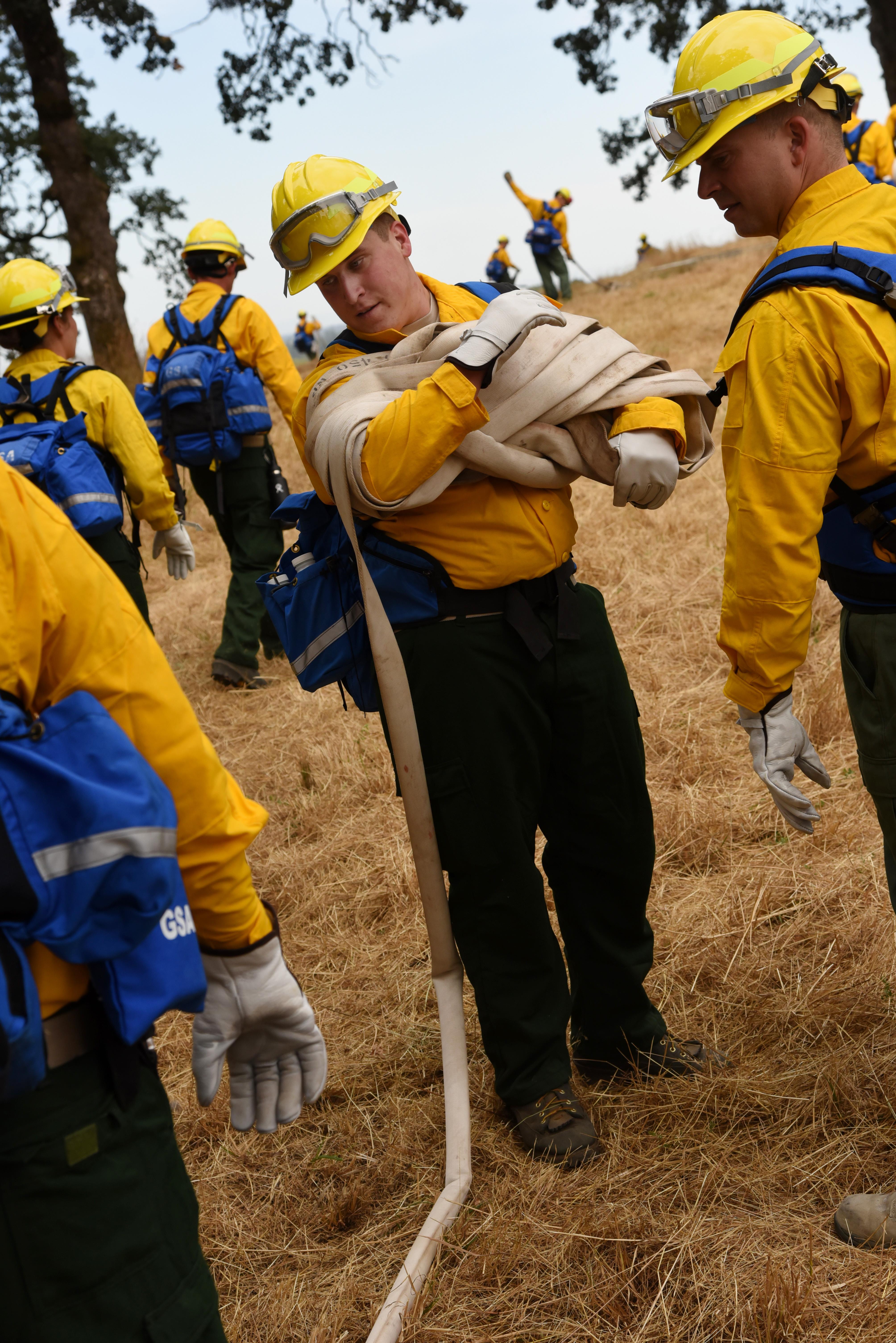 Training prepares Oregon Guardsmen for fighting fires > Air National ...