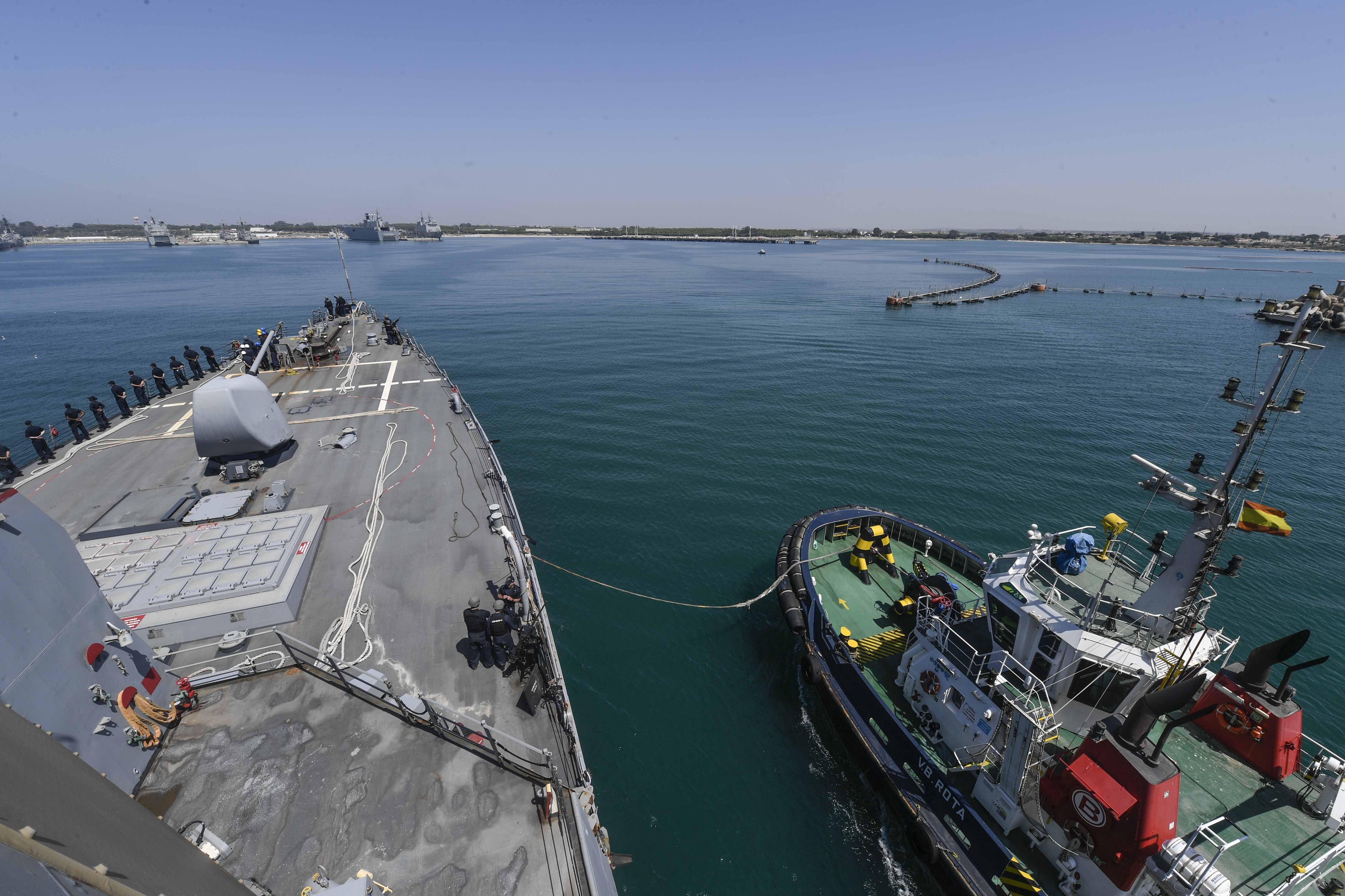 USS Oscar Austin Arrives in Rota, Spain > United States Navy > display ...