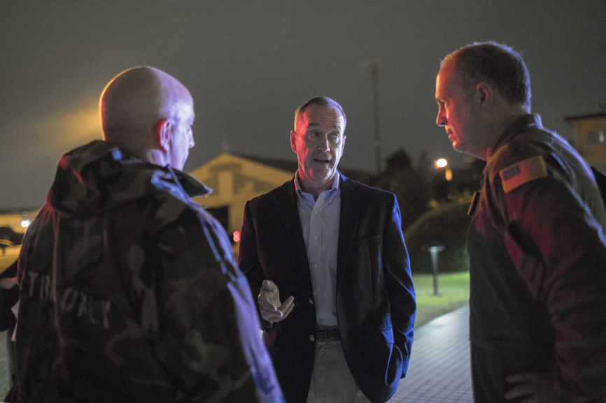 CJCS arrives at Yokota > Yokota Air Base > Article Display