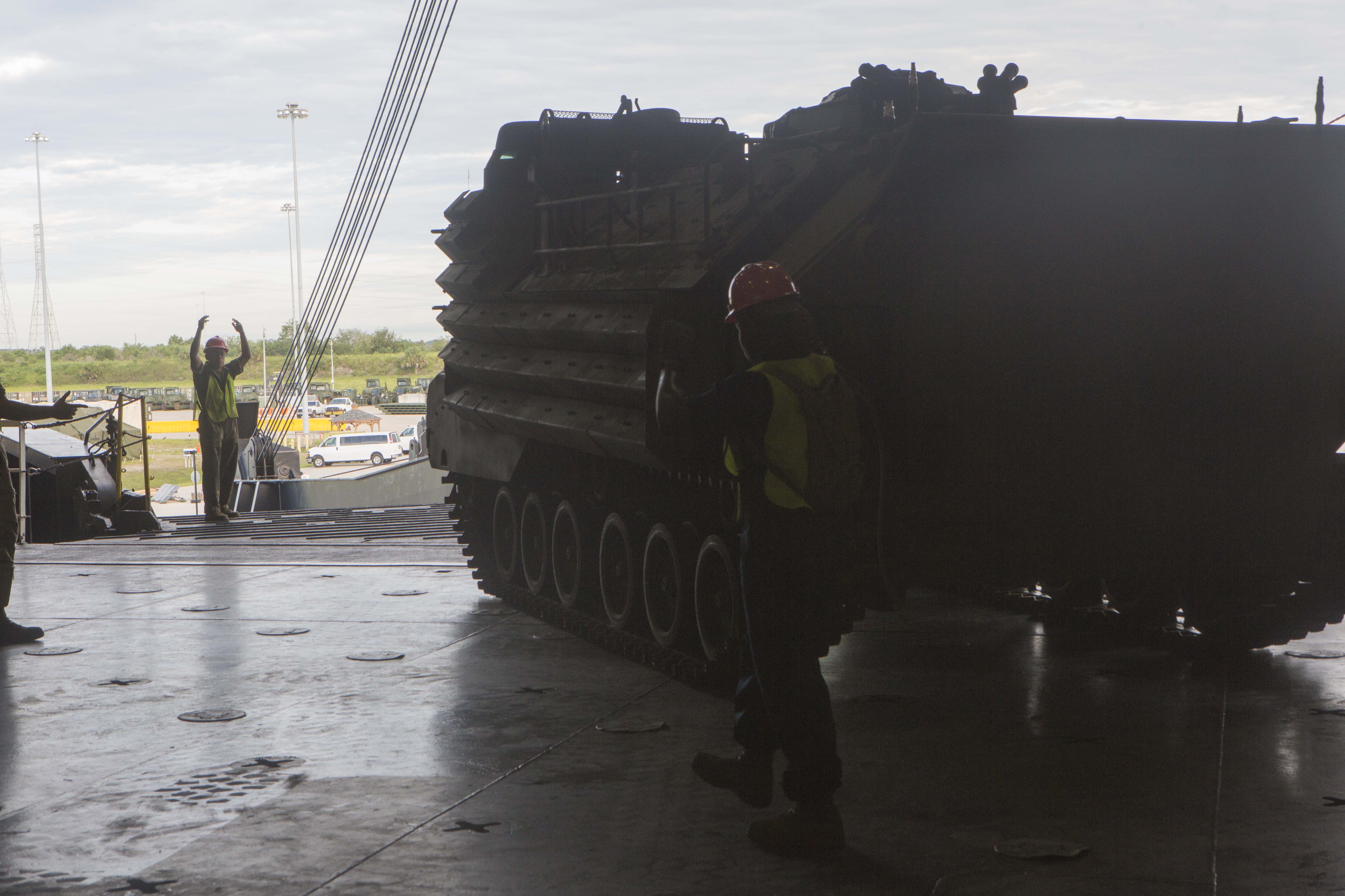 MPFEX 17: Marines Conduct A Vehicle Offload from USNS DAHL