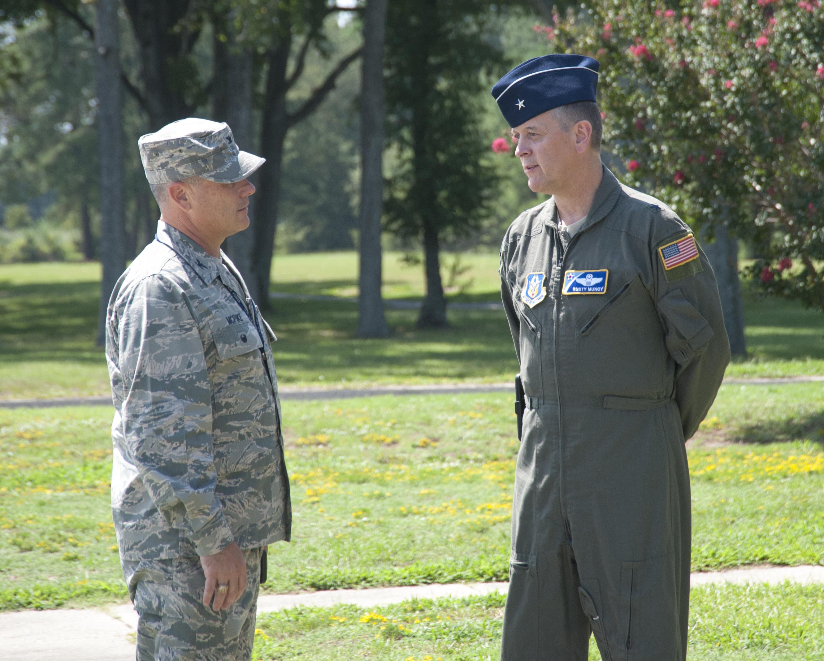 Brig. Gen. Russell A. Muncy, 4th Air Force vice commander visits the ...