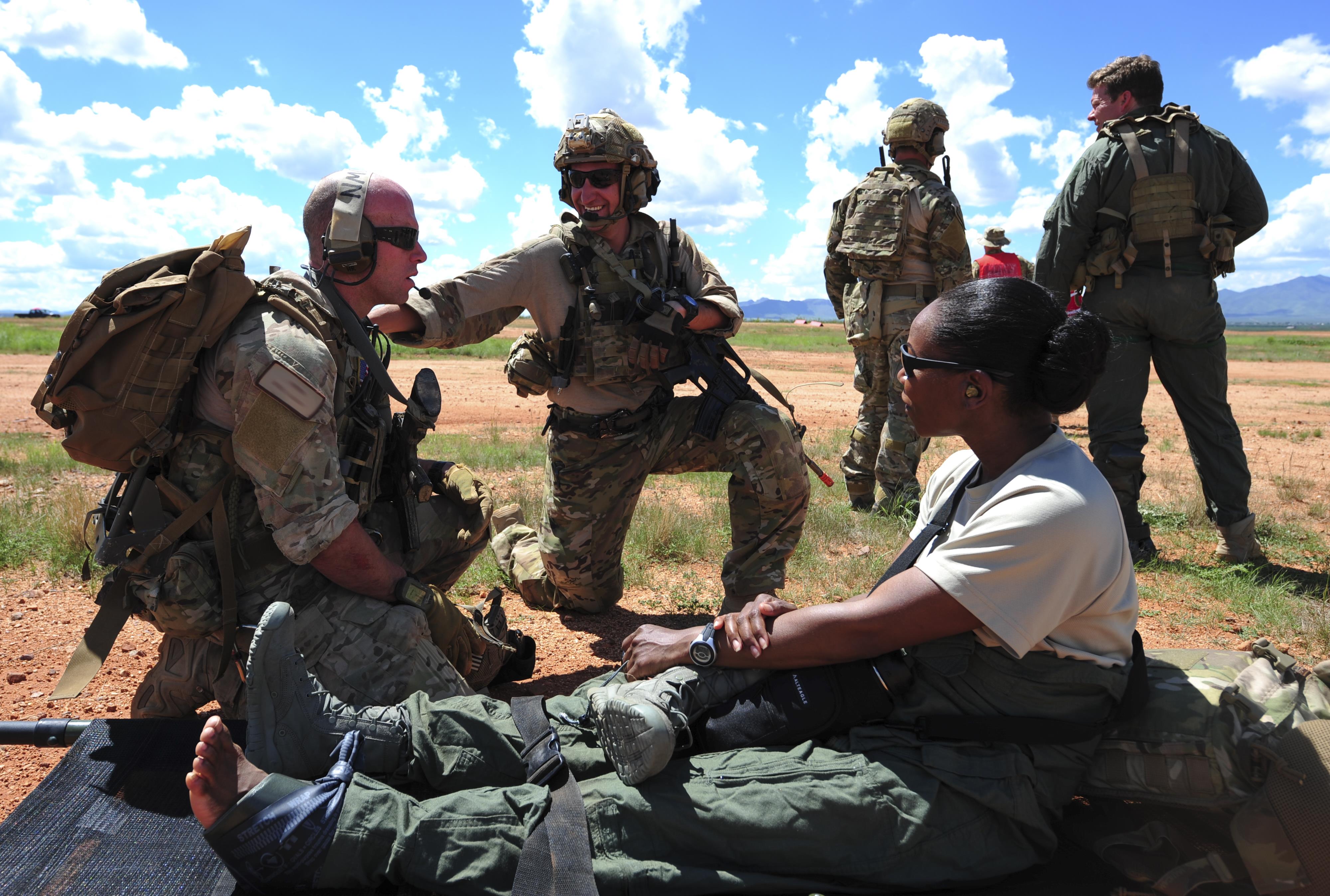 Rescue Squadrons collaborate, conduct CSAR exercise > Moody Air Force ...