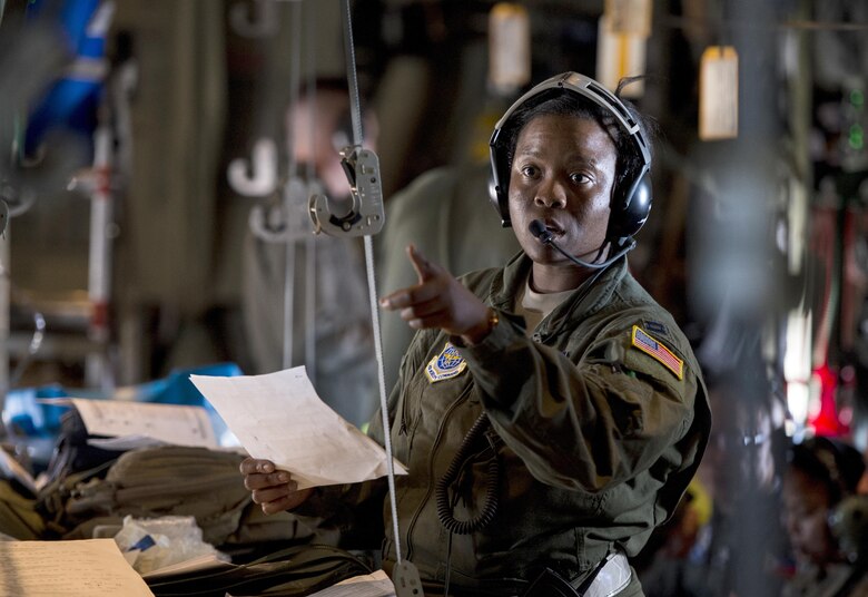 43d AMOG Airmen support Mobility Guardian exercise > Pope Field ...