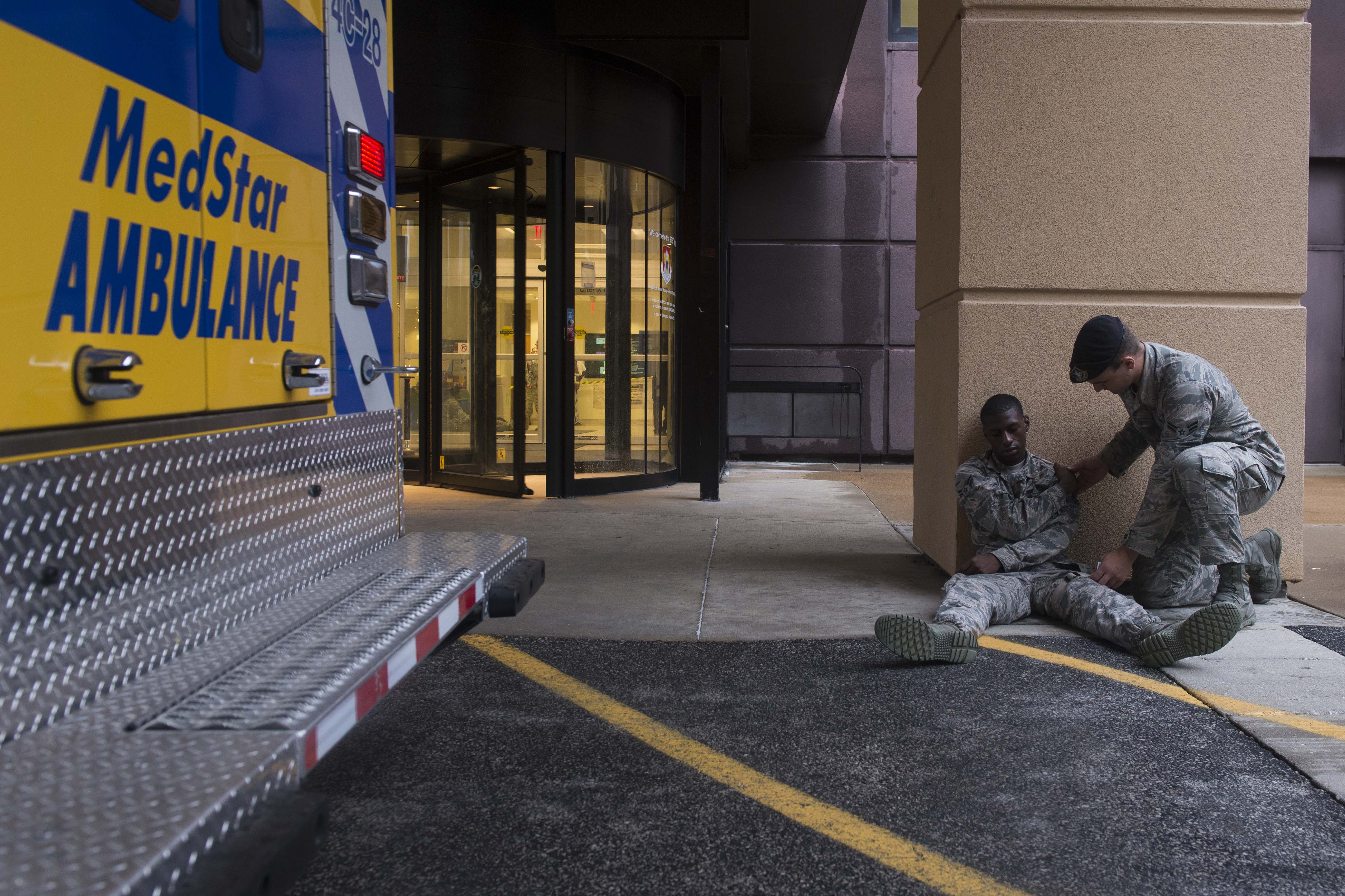 Security forces, medics conduct active shooter exercise > Scott Air ...