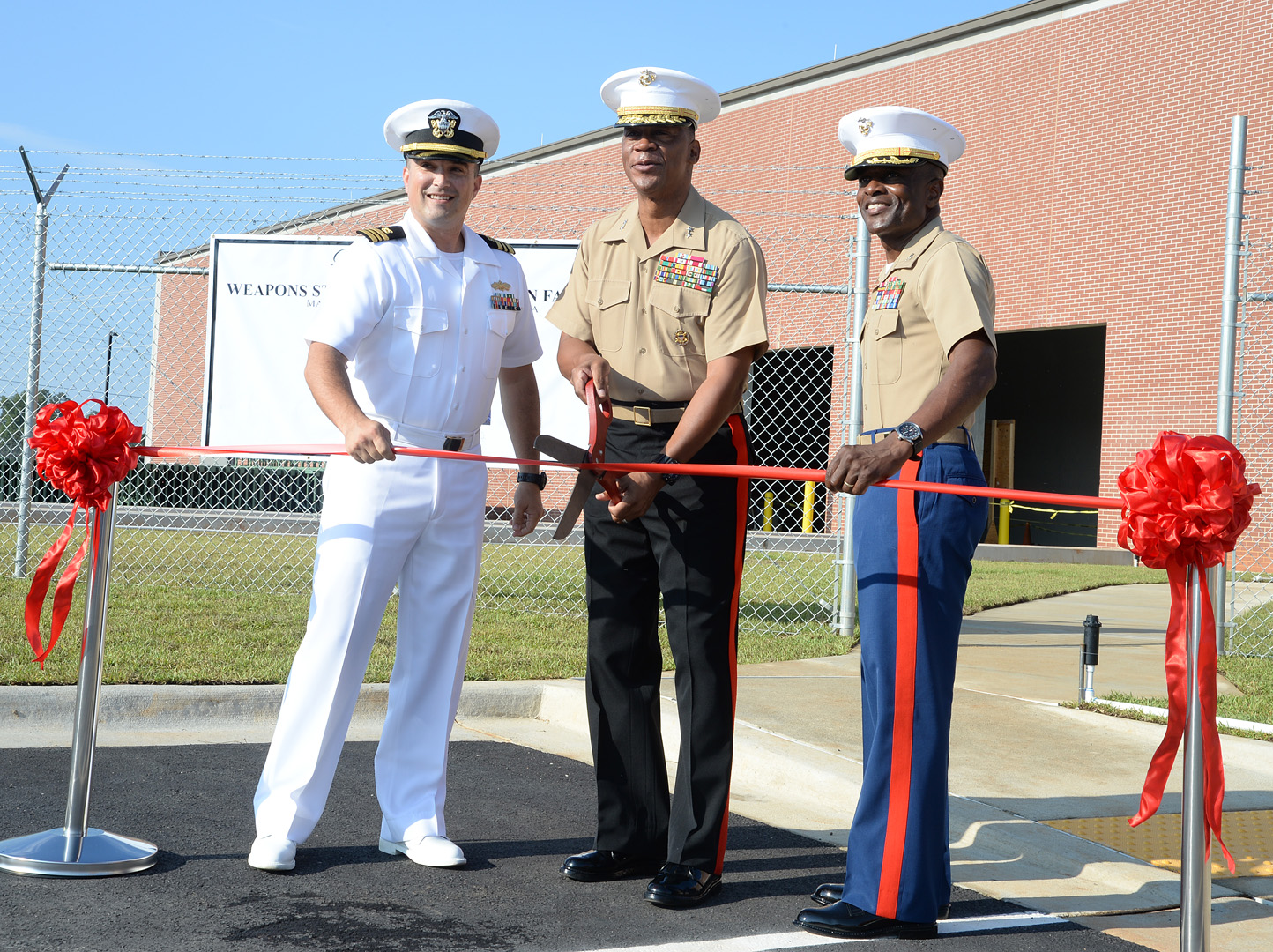Officials cut ribbon, dedicate building to Marine Corps hero > Marine ...