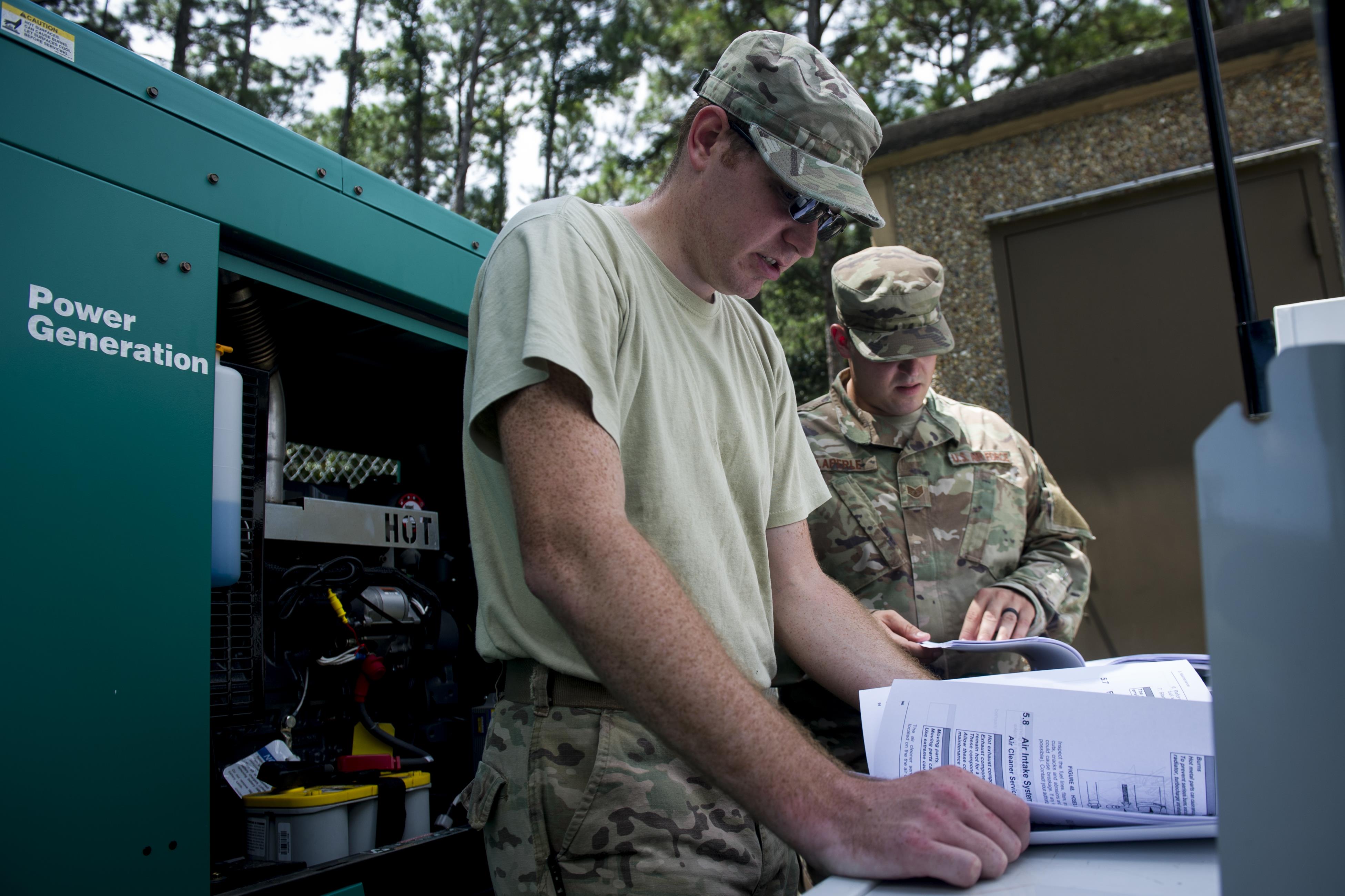 1st SOCES power pro Air Commandos sustain back-up generators > Hurlburt ...