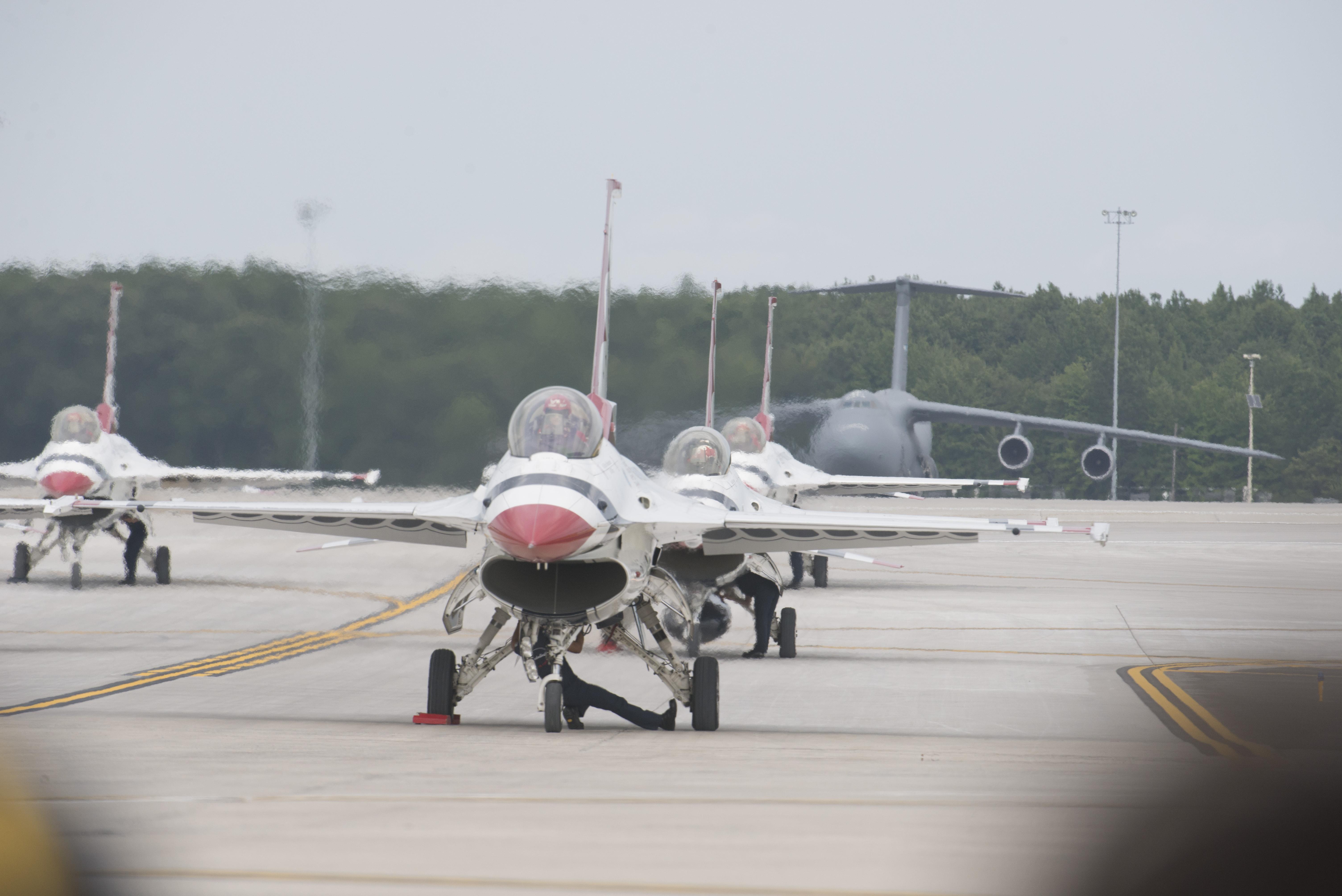 Thunder Over Dover thrills Delmarva > Dover Air Force Base > News