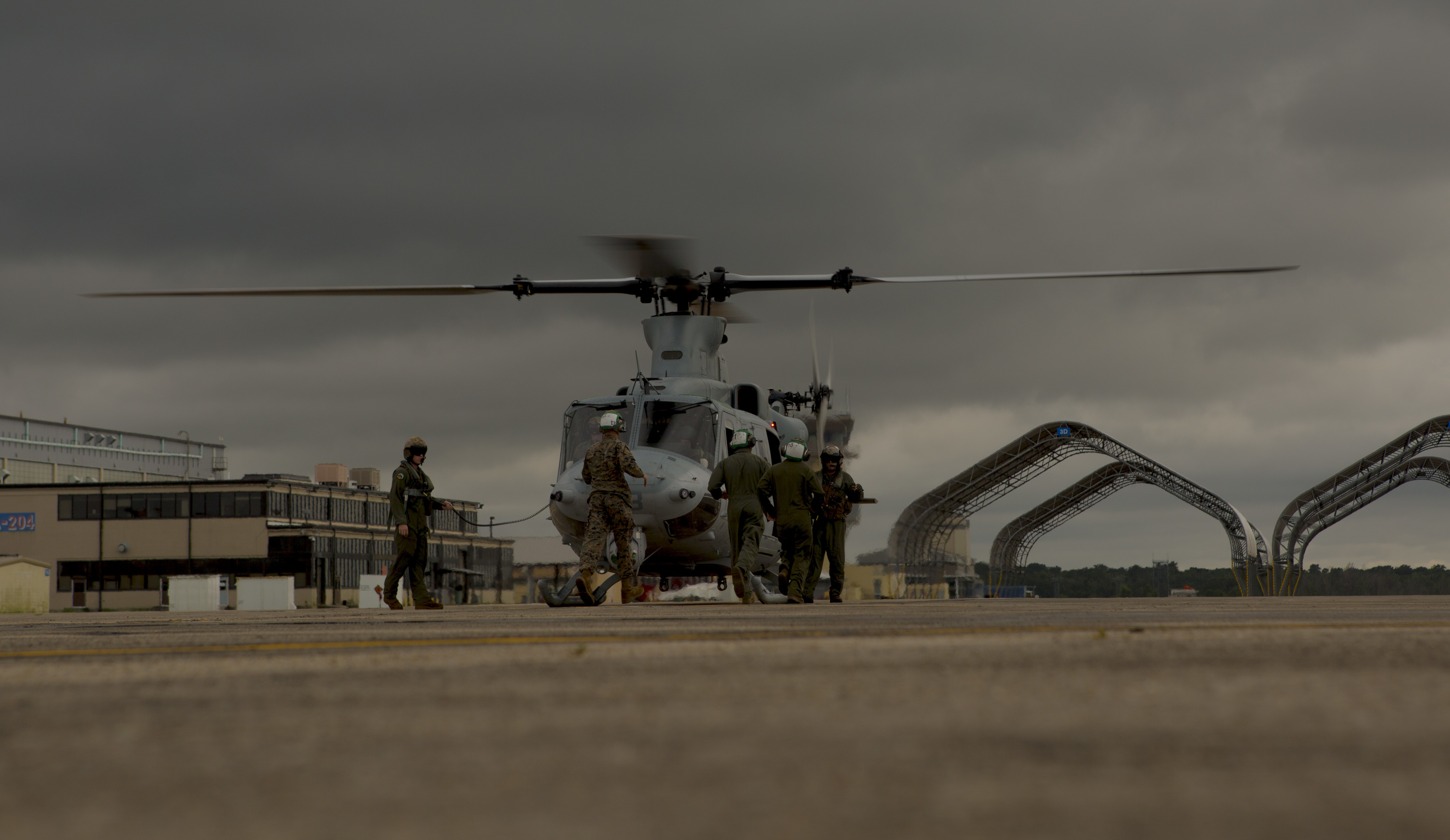 HMLA-773 takeoff to support rescue efforts in wake of Hurricane Harvey