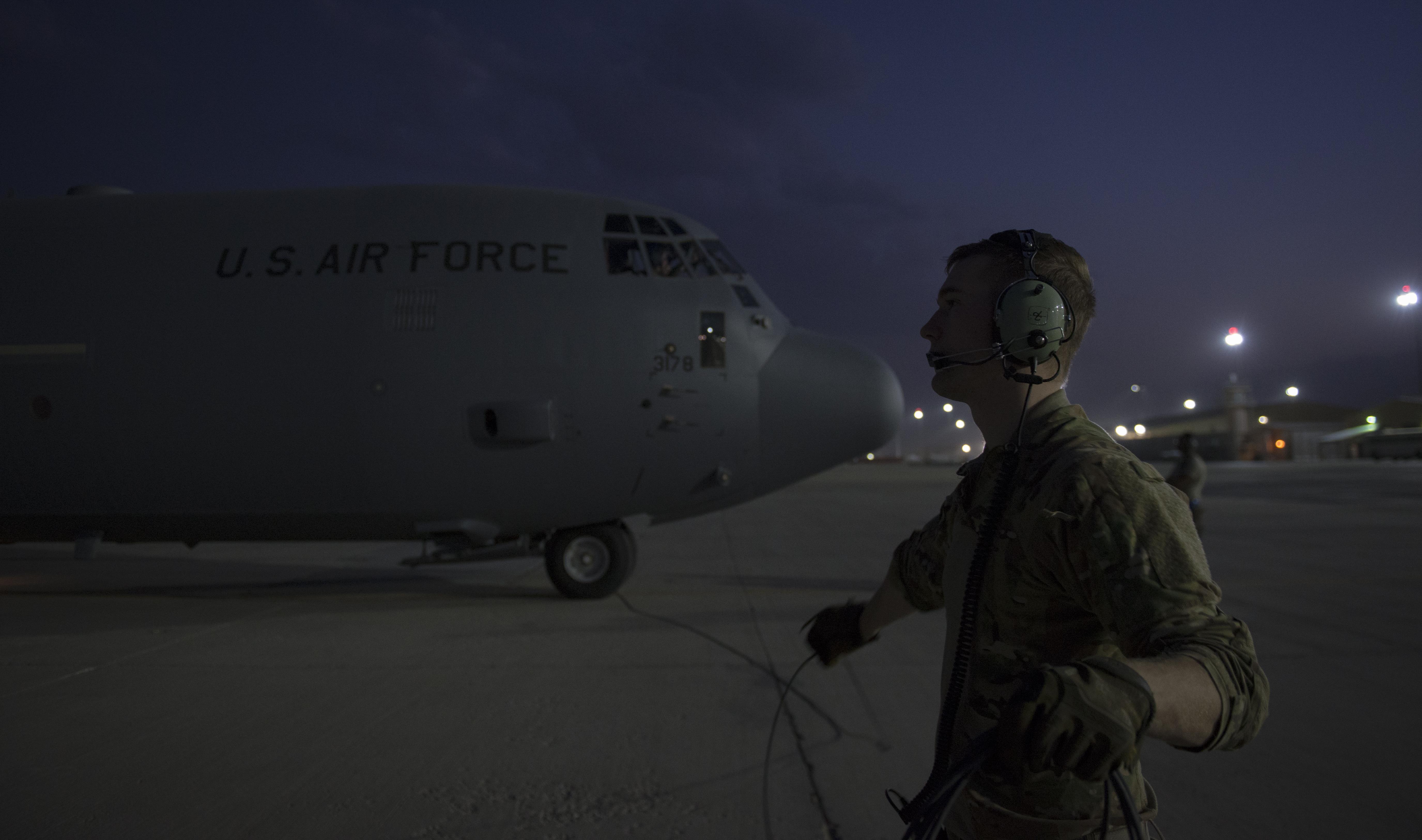 774th EAS conducts first combat airdrop in more than two years > Air ...