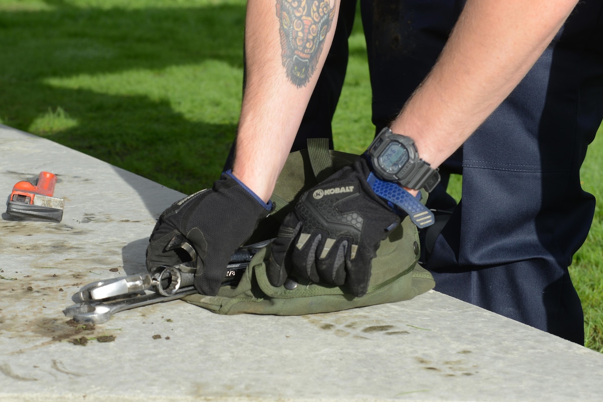 P-38 Lightning returns after restoration > Joint Base Elmendorf ...