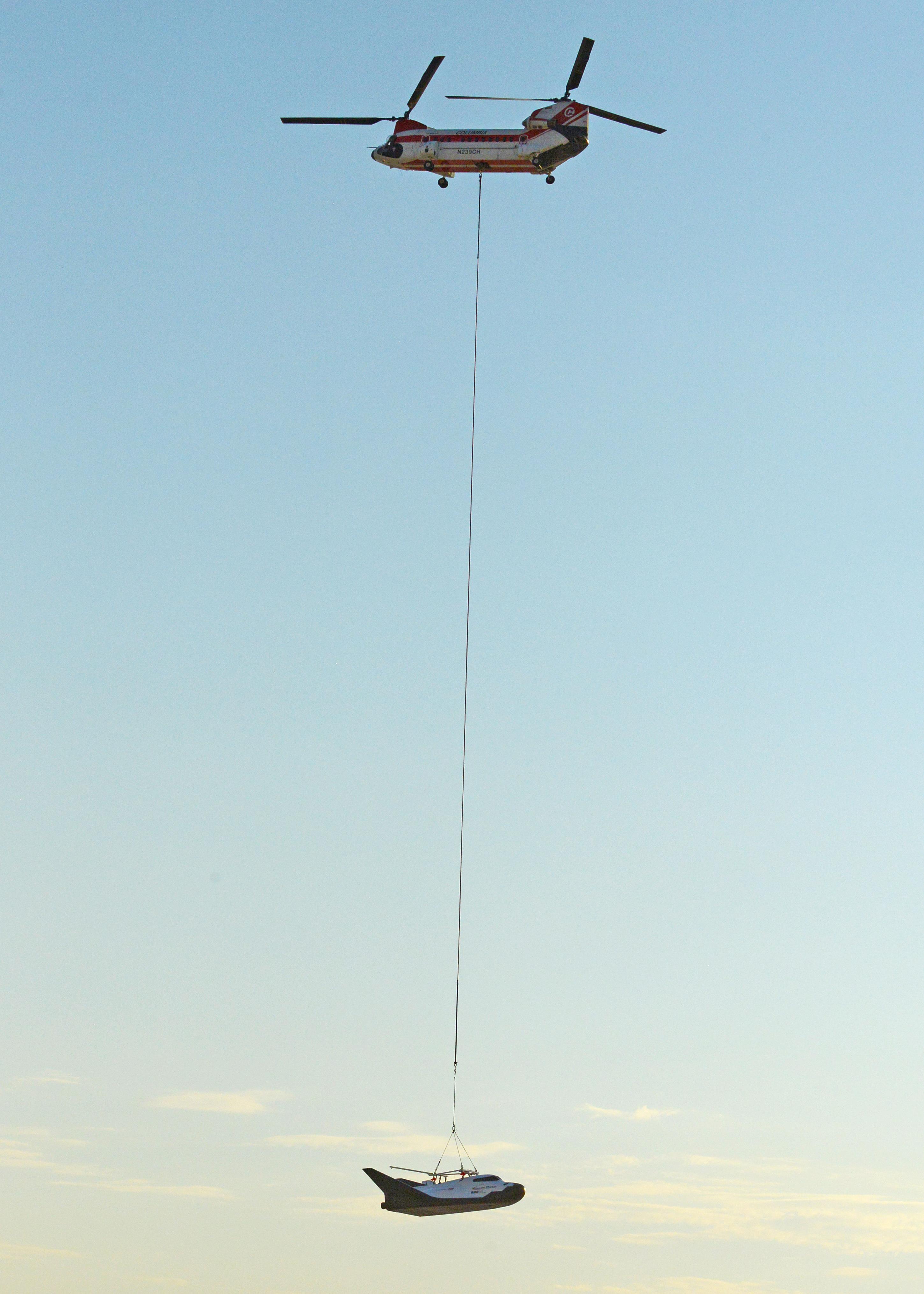 Dream Chaser undergoes captive carry test at Edwards > Edwards Air ...