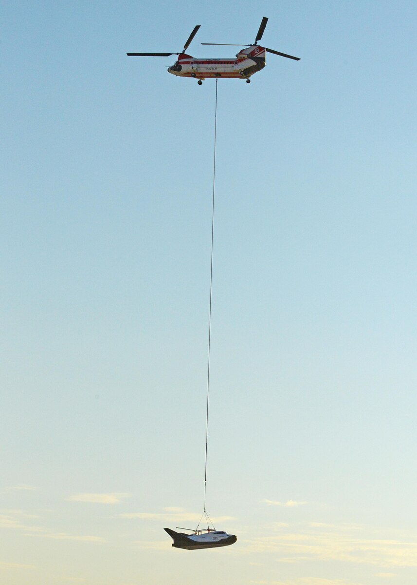 Dream Chaser undergoes captive carry test at Edwards > Edwards Air ...