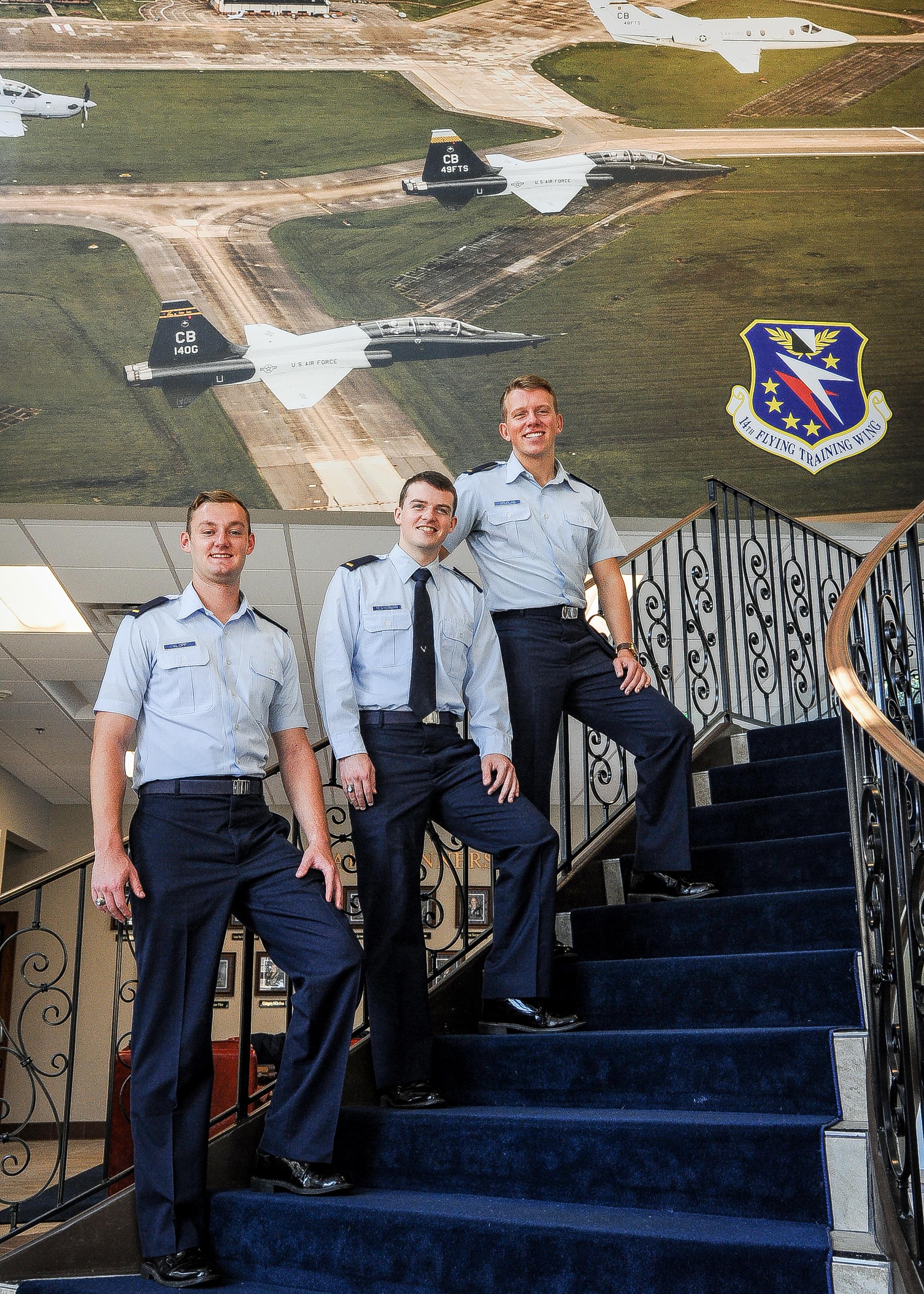 Three student pilots continue journey on talent show > Air Force ...