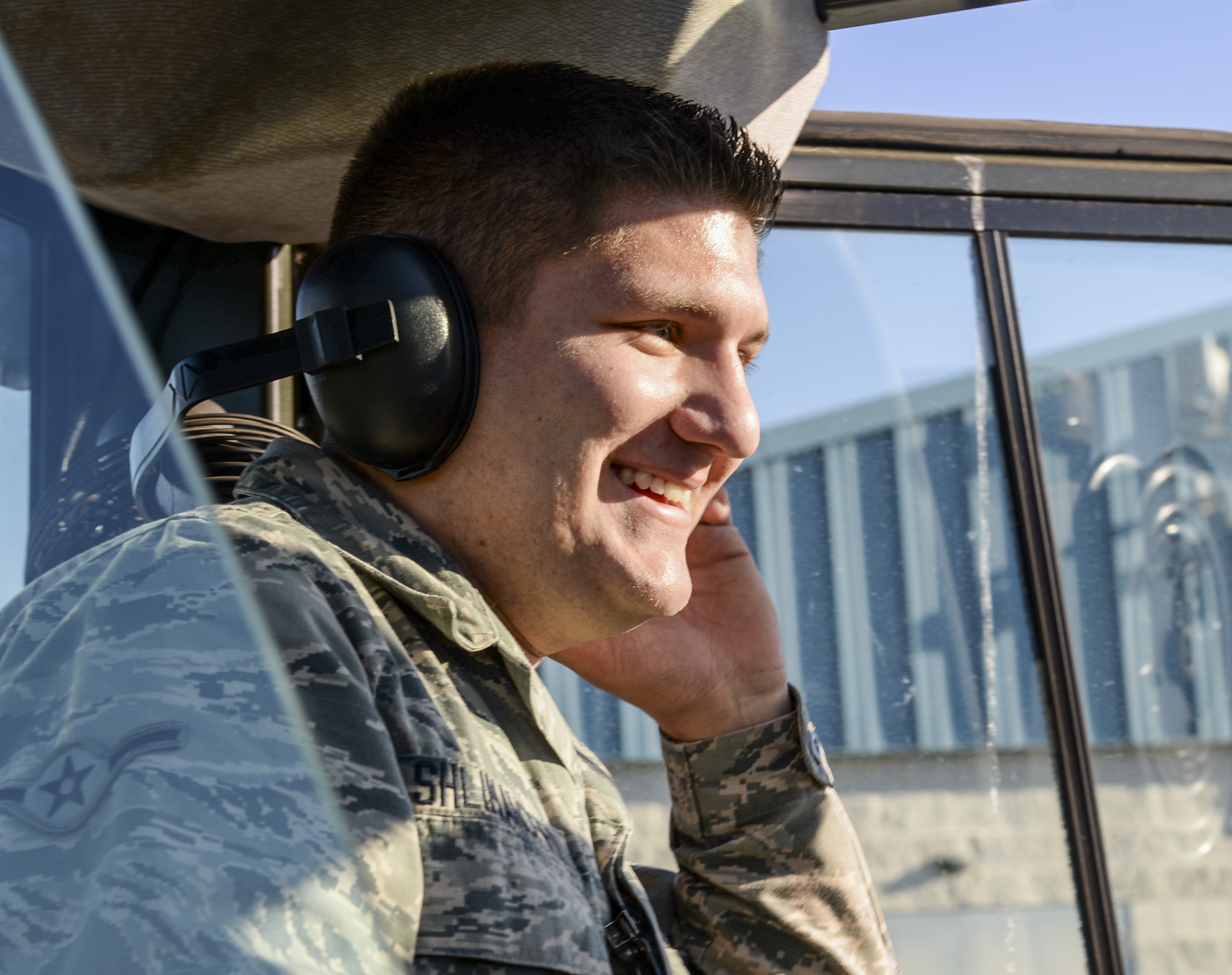 Scott Airmen savor contributions to President Trump’s visit to Missouri ...