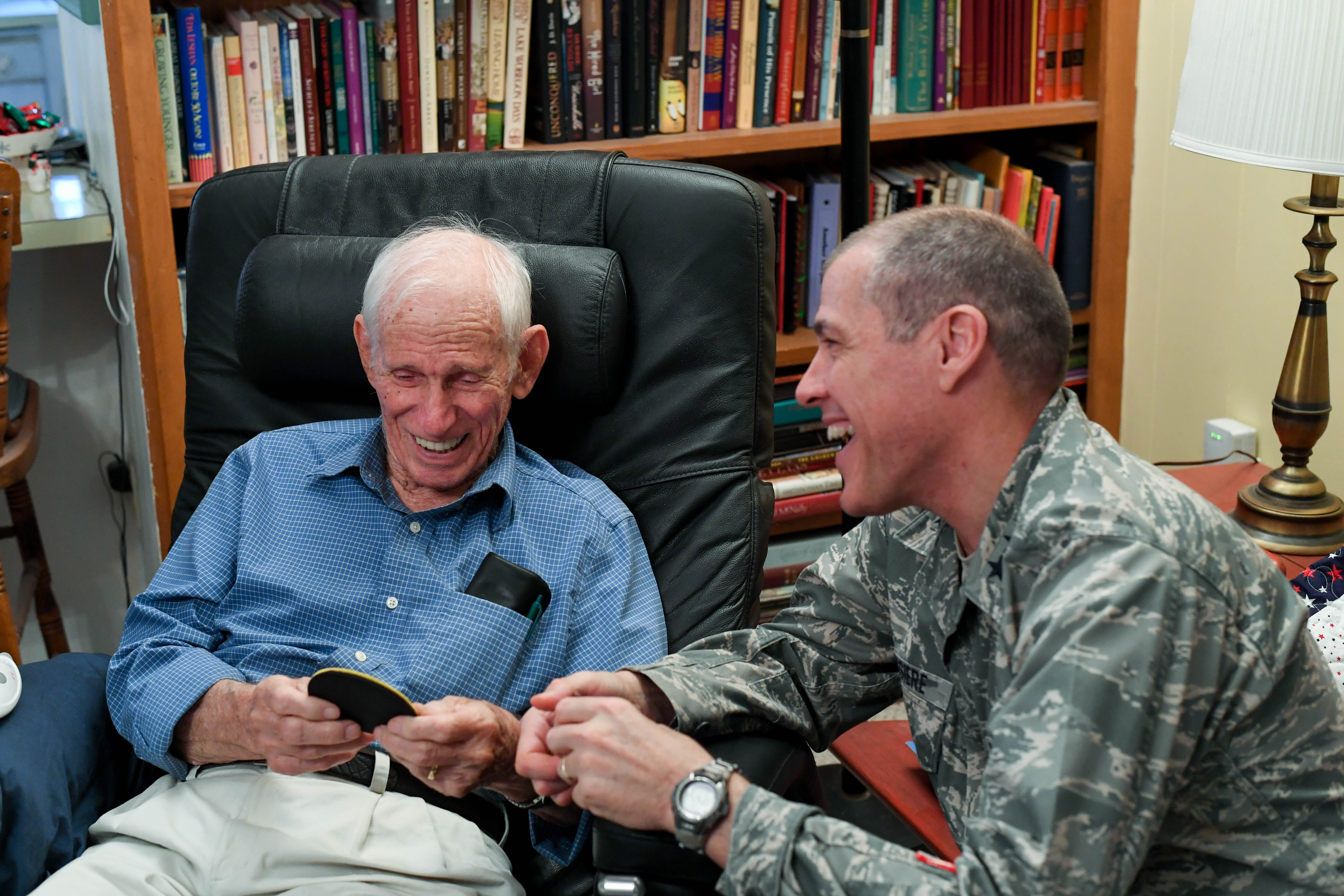 World War II POW survivor shares tale of hope, determination ...
